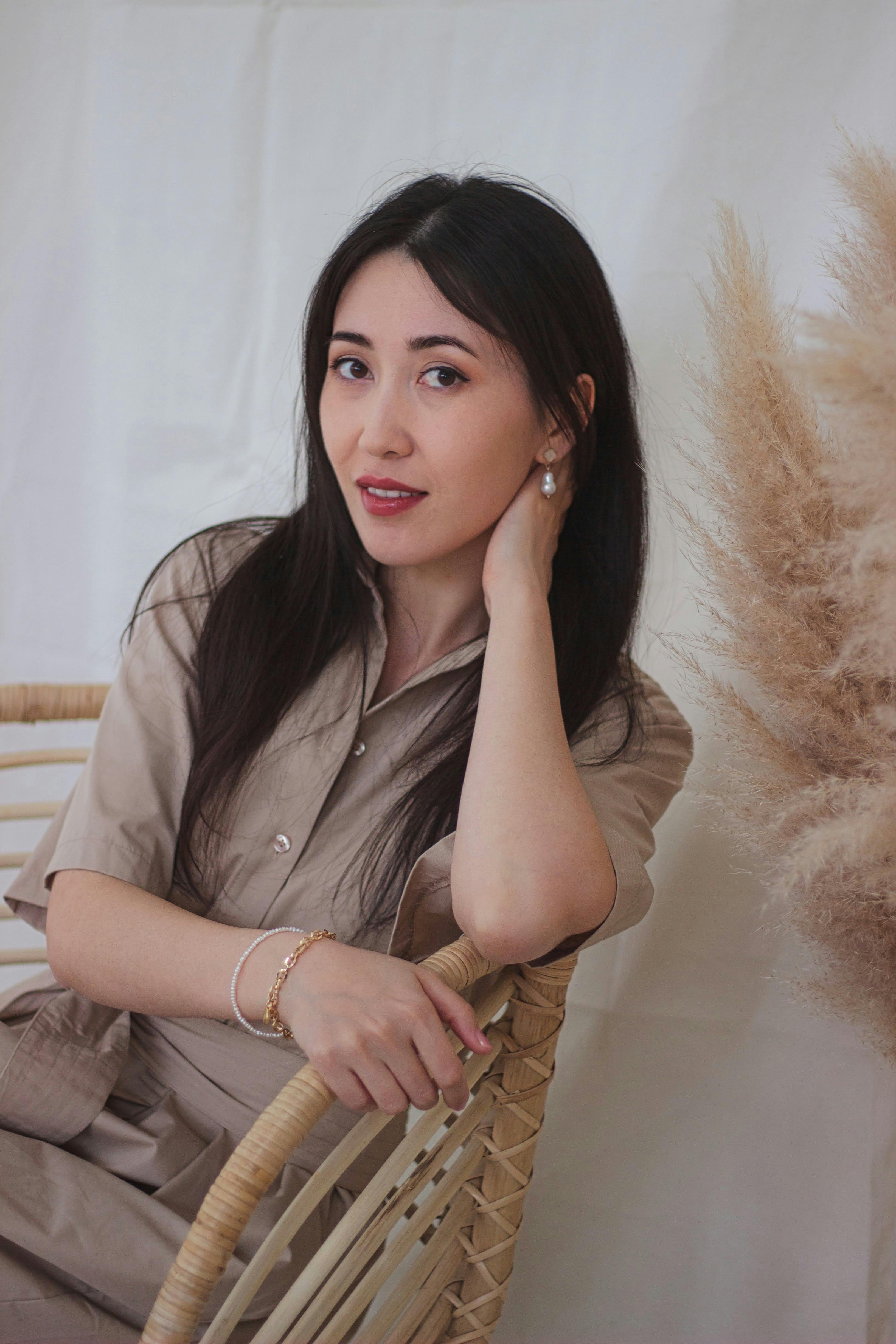 Elegant Woman Sitting on a Chair · Free Stock Photo Elegant Woman Sitting on a Chair · Free Stock Photo
