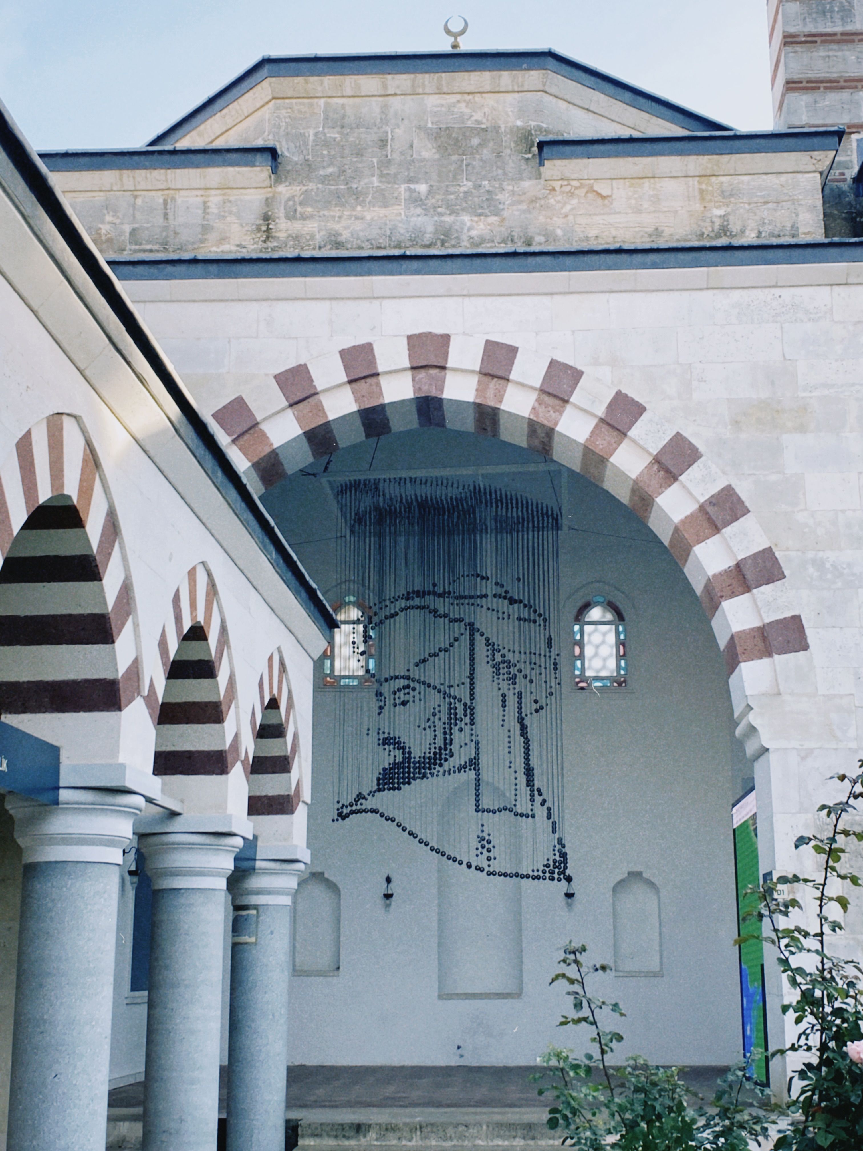 Mosaic on Wall of Mosque in Turkey · Free Stock Photo