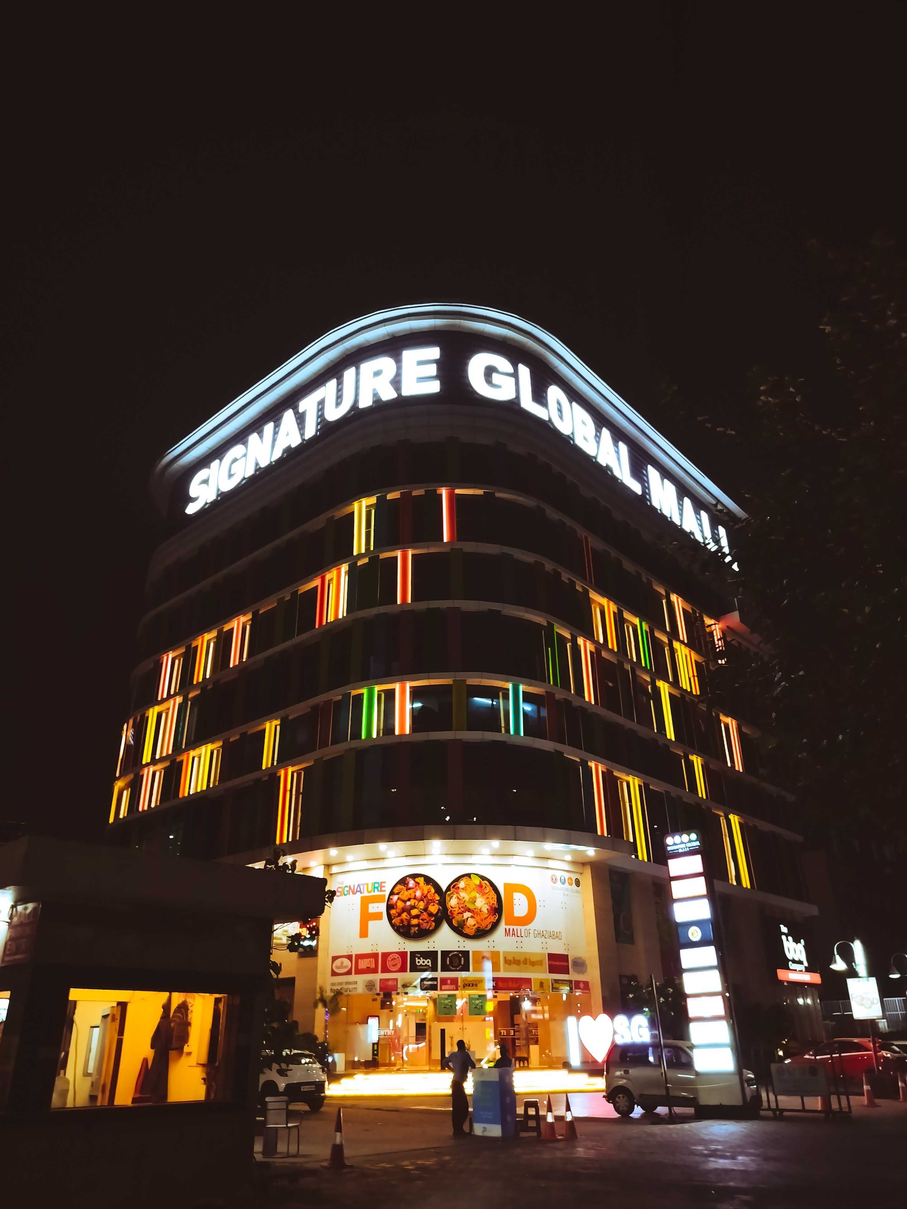 Signature Global Mall Photos, Download The BEST Free Signature Global ...