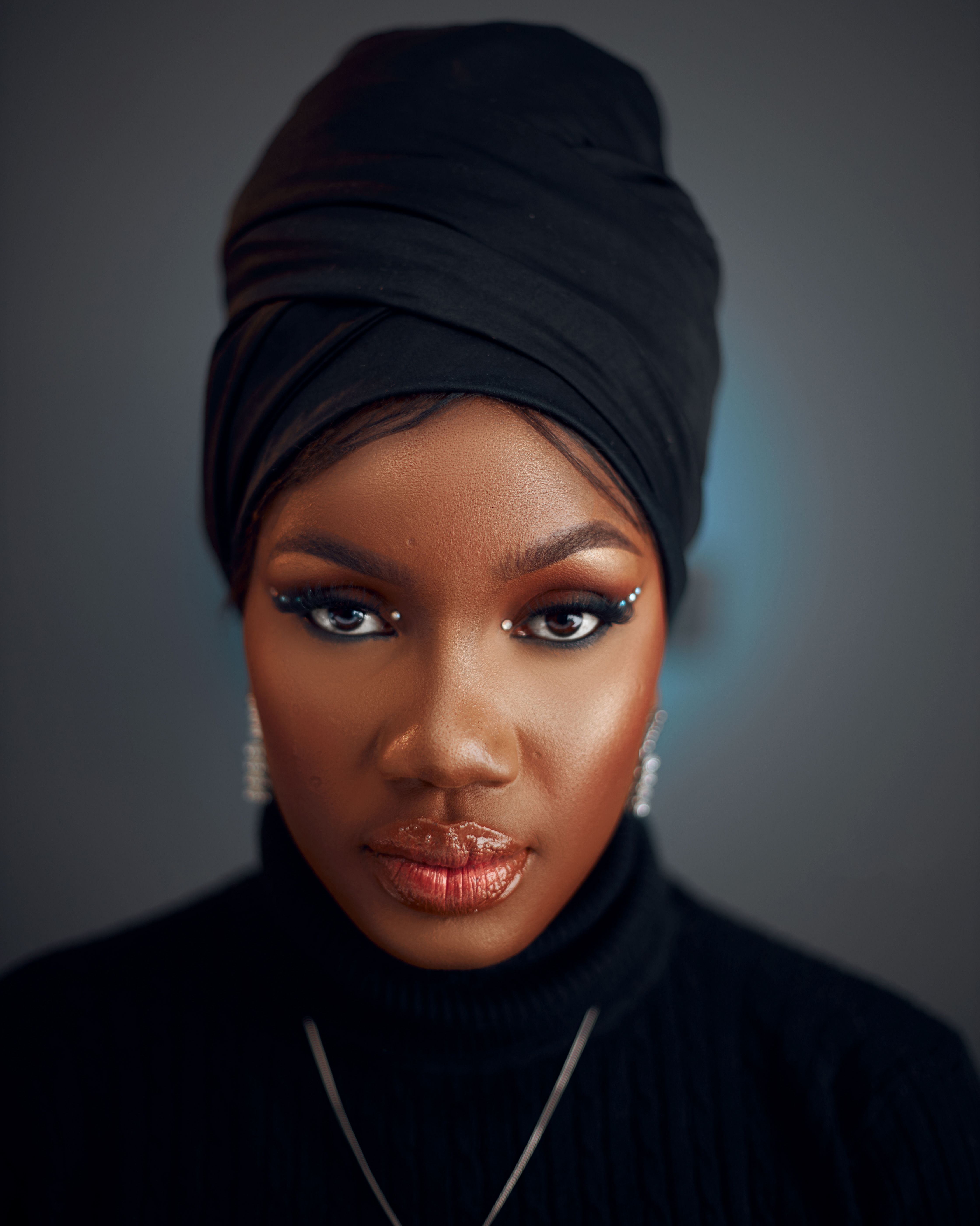 Black Headscarf Photos, Download The BEST Free Black Headscarf Stock ...