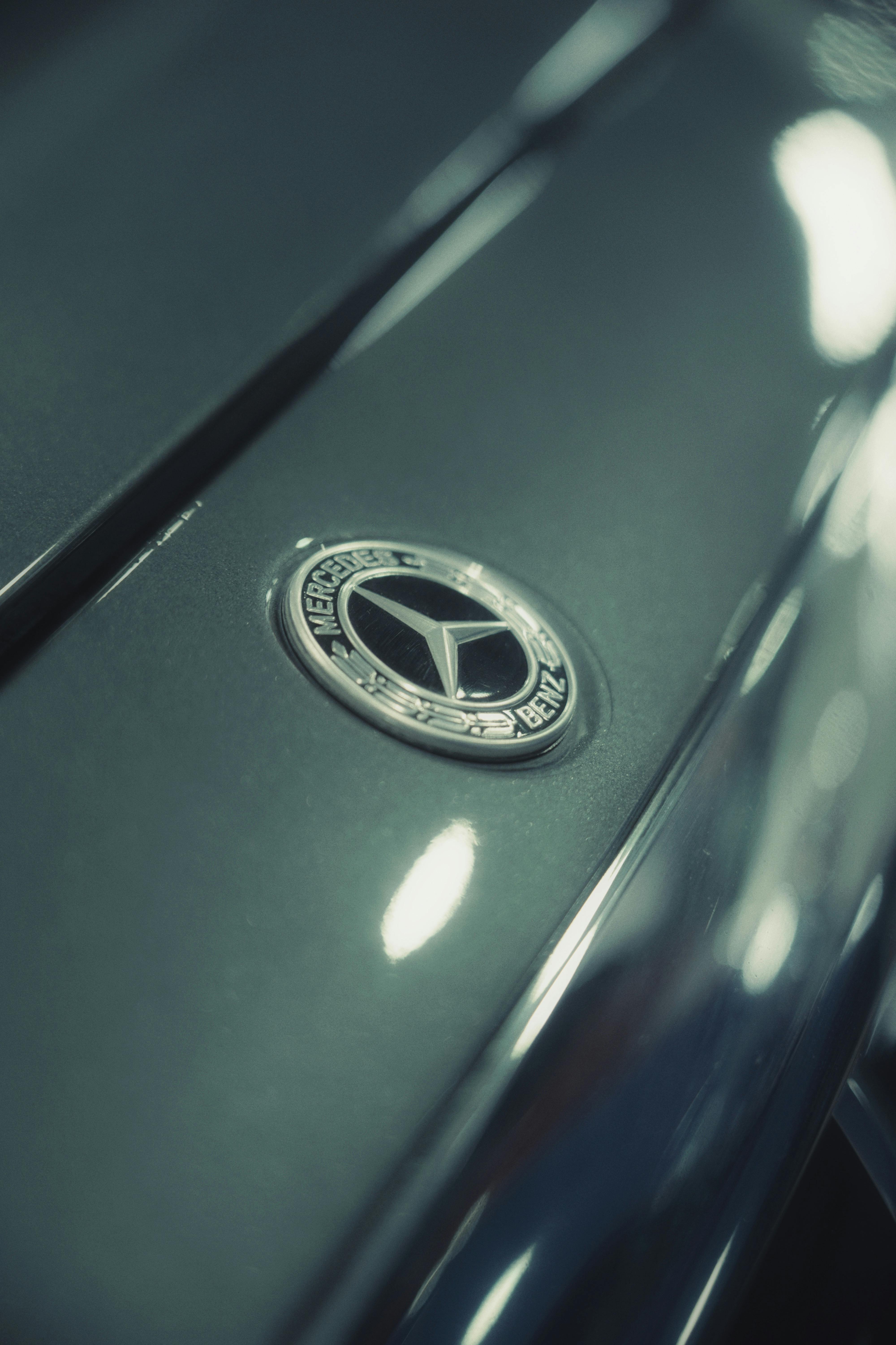 Mercedes-Benz Logo on Car · Free Stock Photo