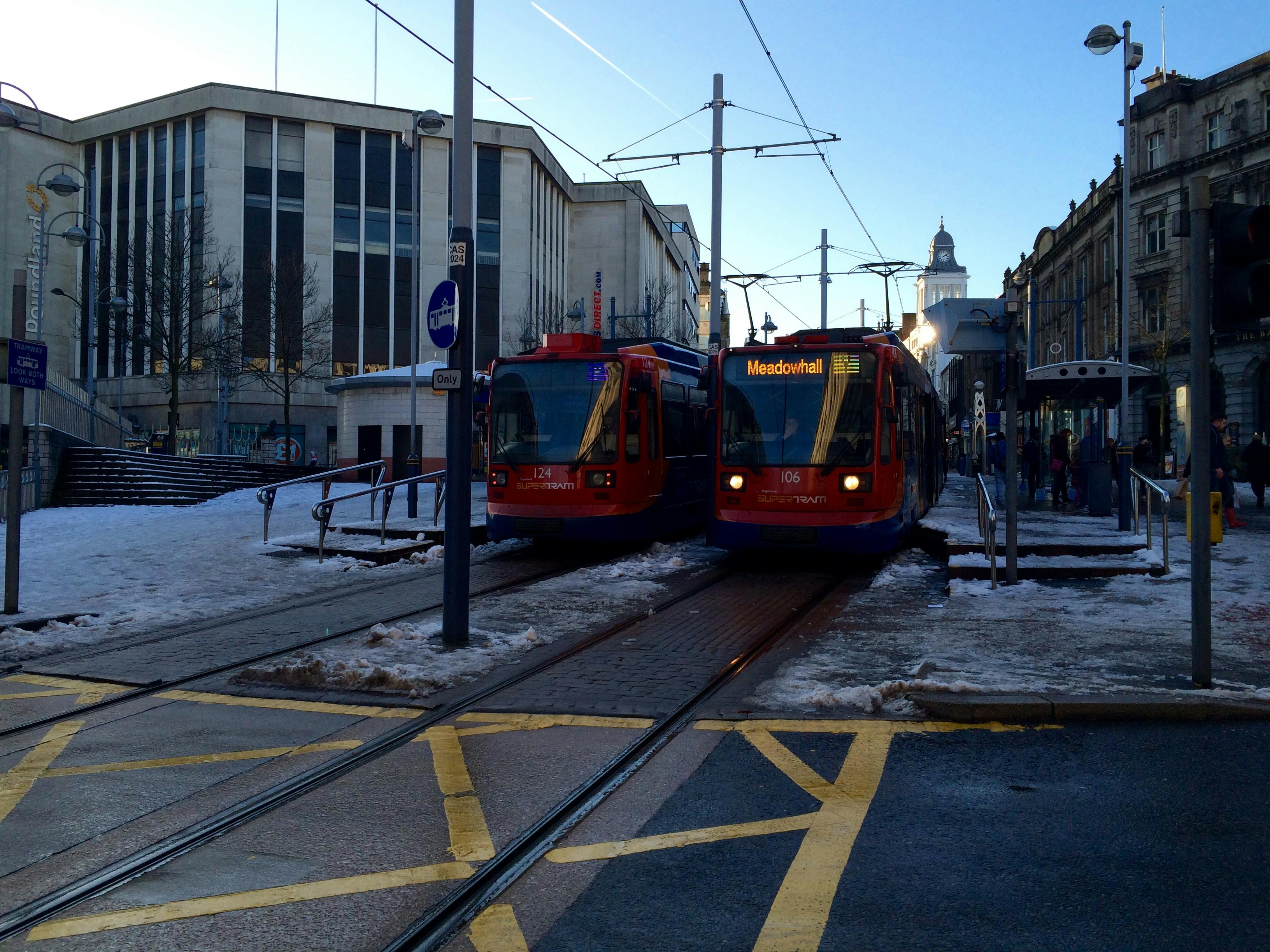 Trams Photos, Download The BEST Free Trams Stock Photos & HD Images