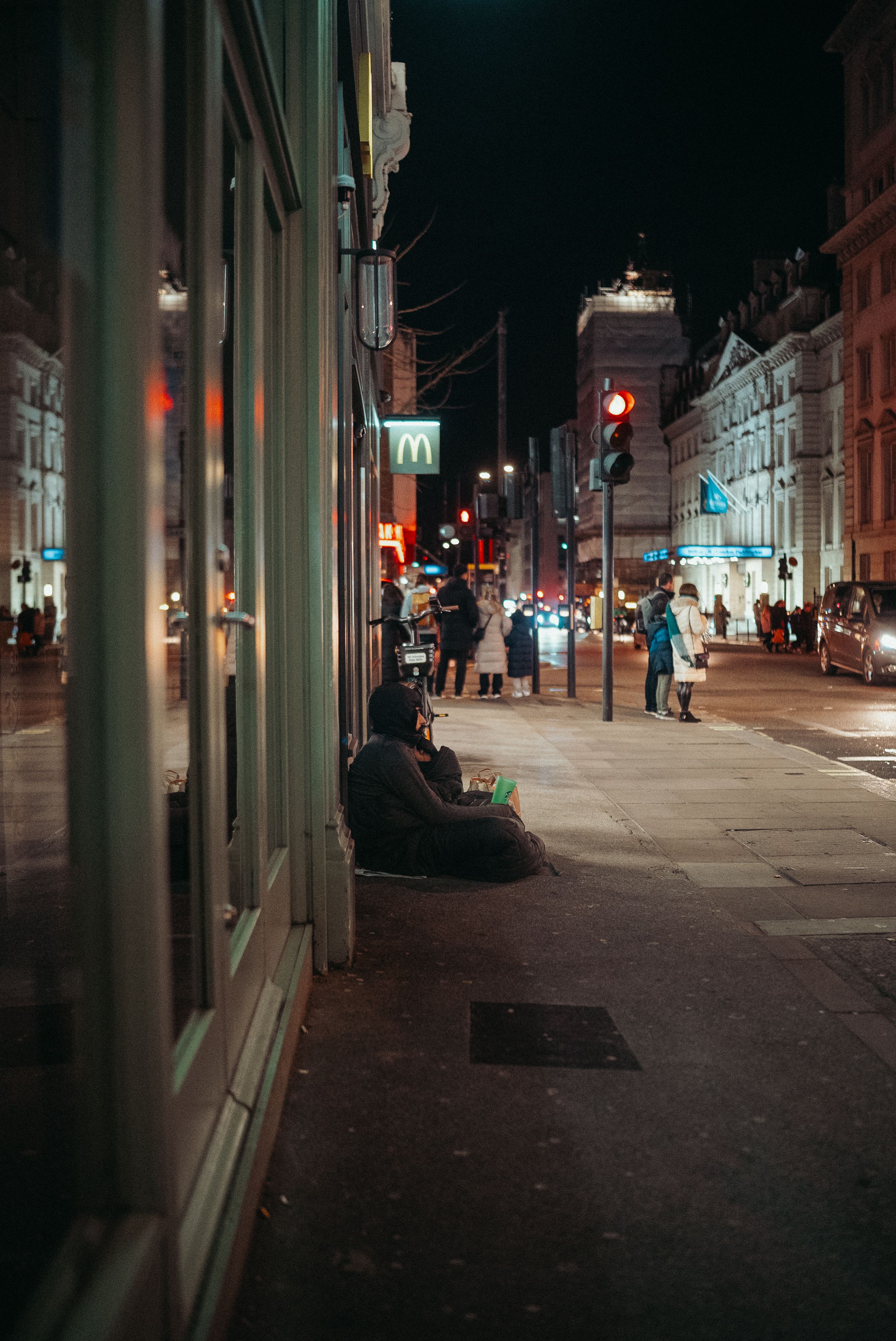 Aerial View of People on a Seattle Street Corner · Free Stock Photo