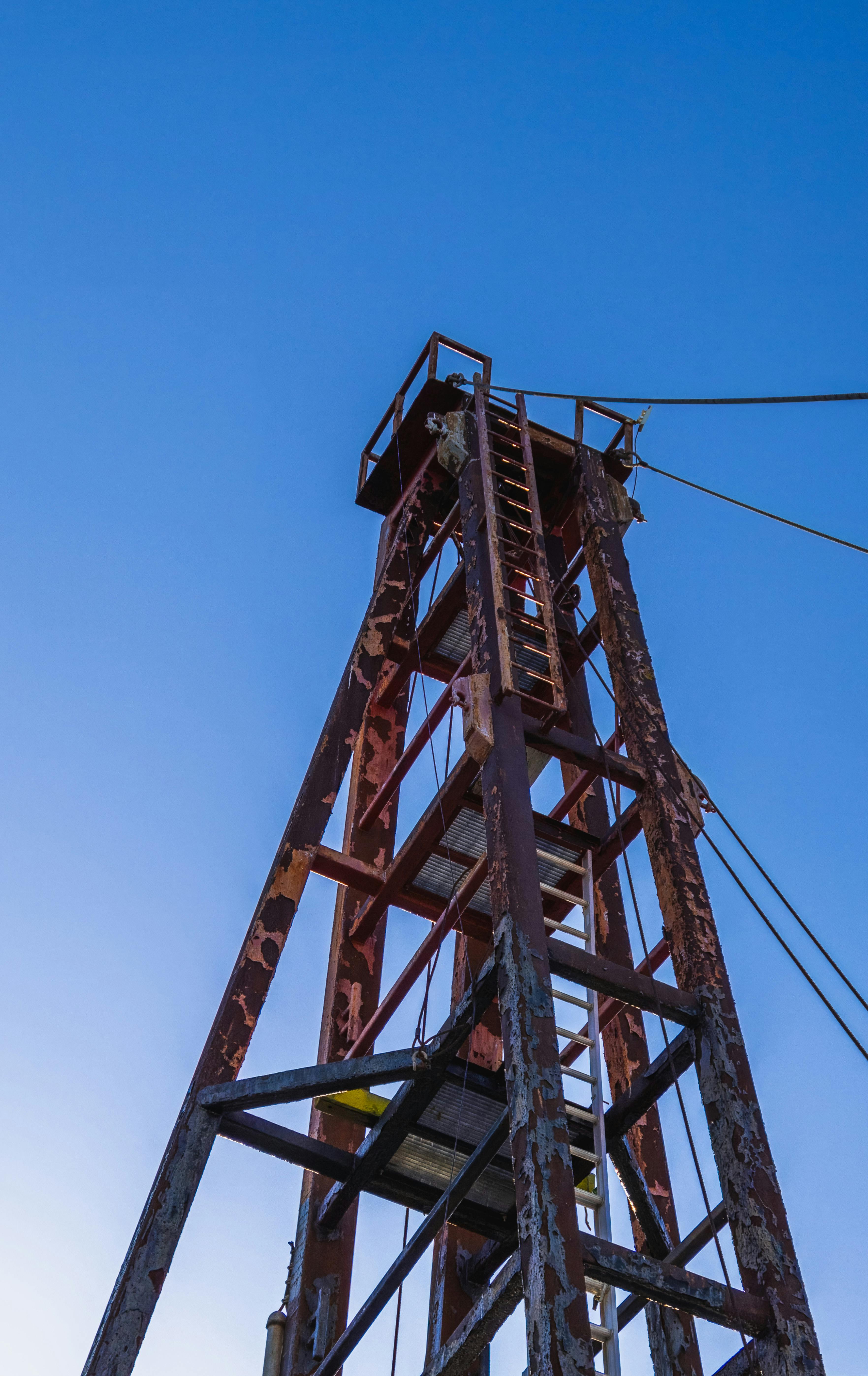 Rusted Tower Photos, Download The BEST Free Rusted Tower Stock Photos ...