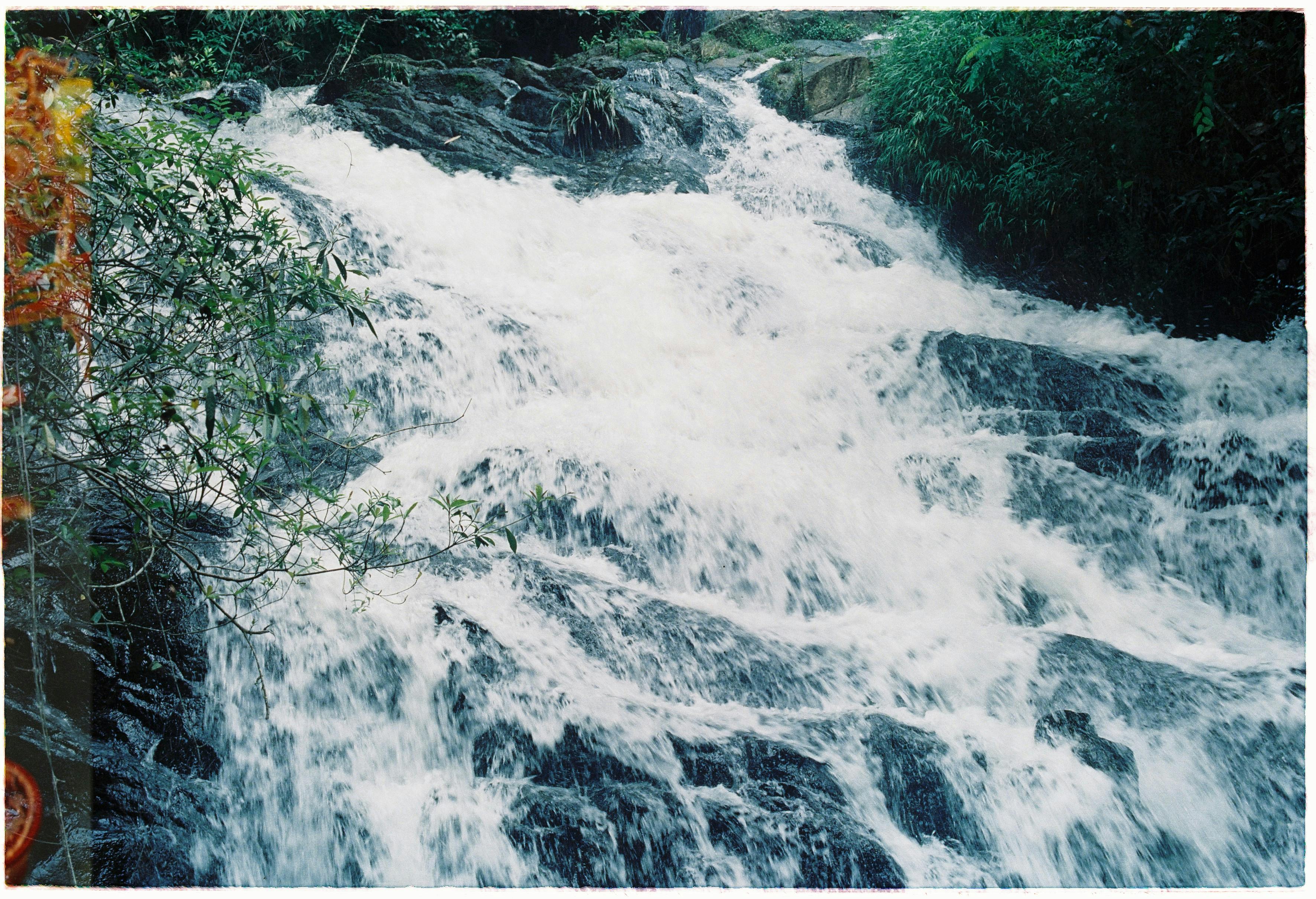 Cash Splashing Photos, Download The BEST Free Cash Splashing Stock ...