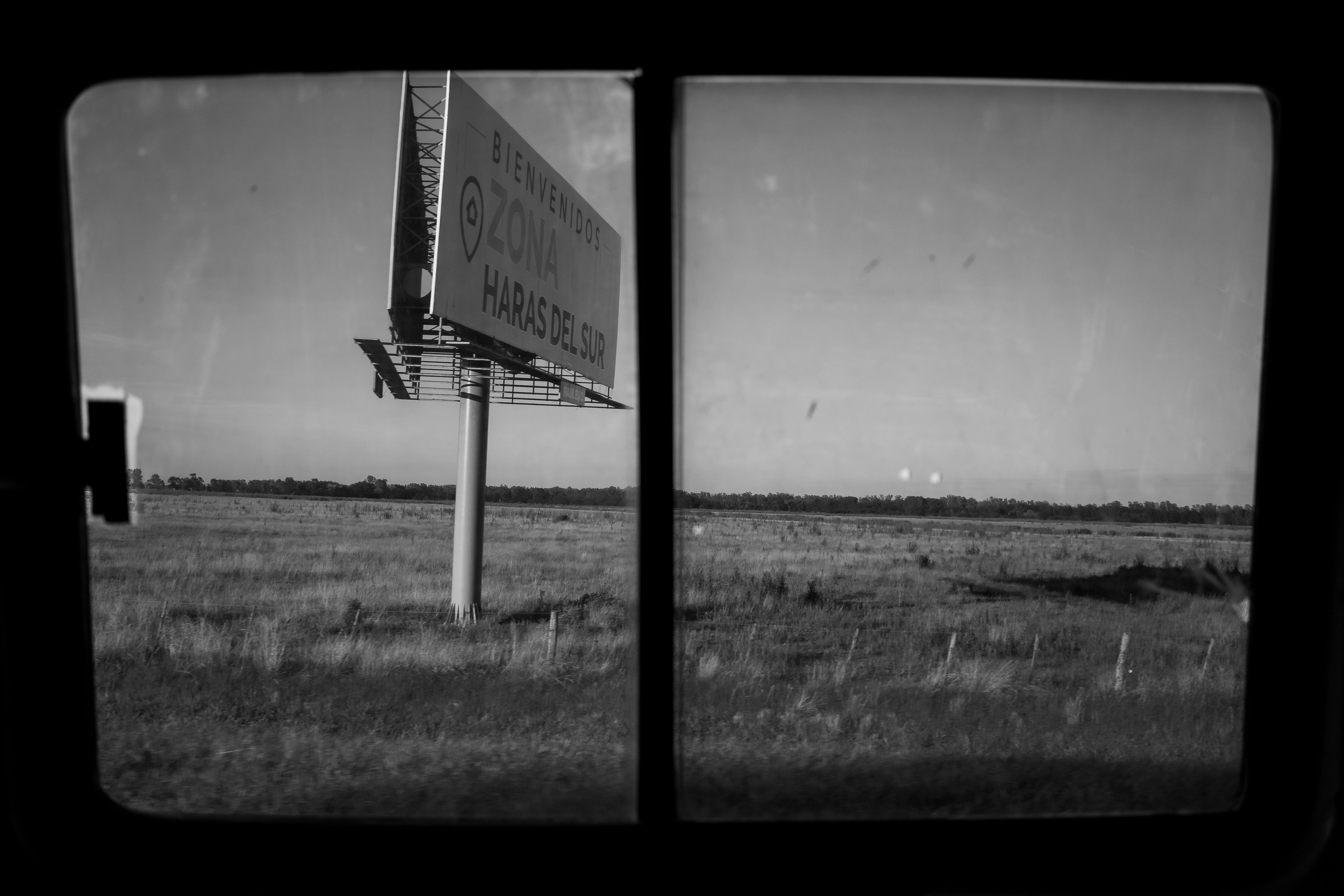 Welcome Billboard on Field · Free Stock Photo