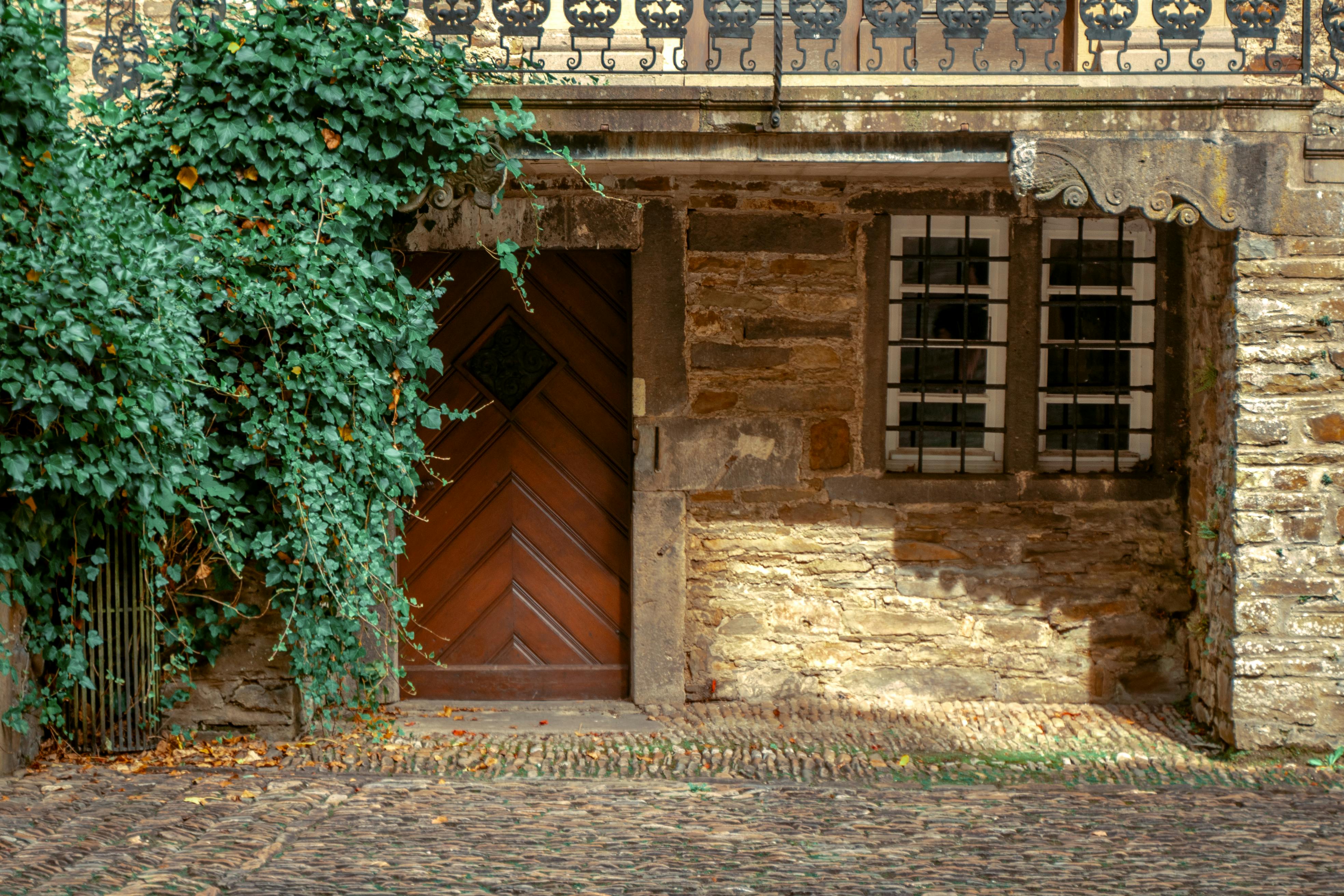 Raod Photos, Download The BEST Free Raod Stock Photos & HD Images