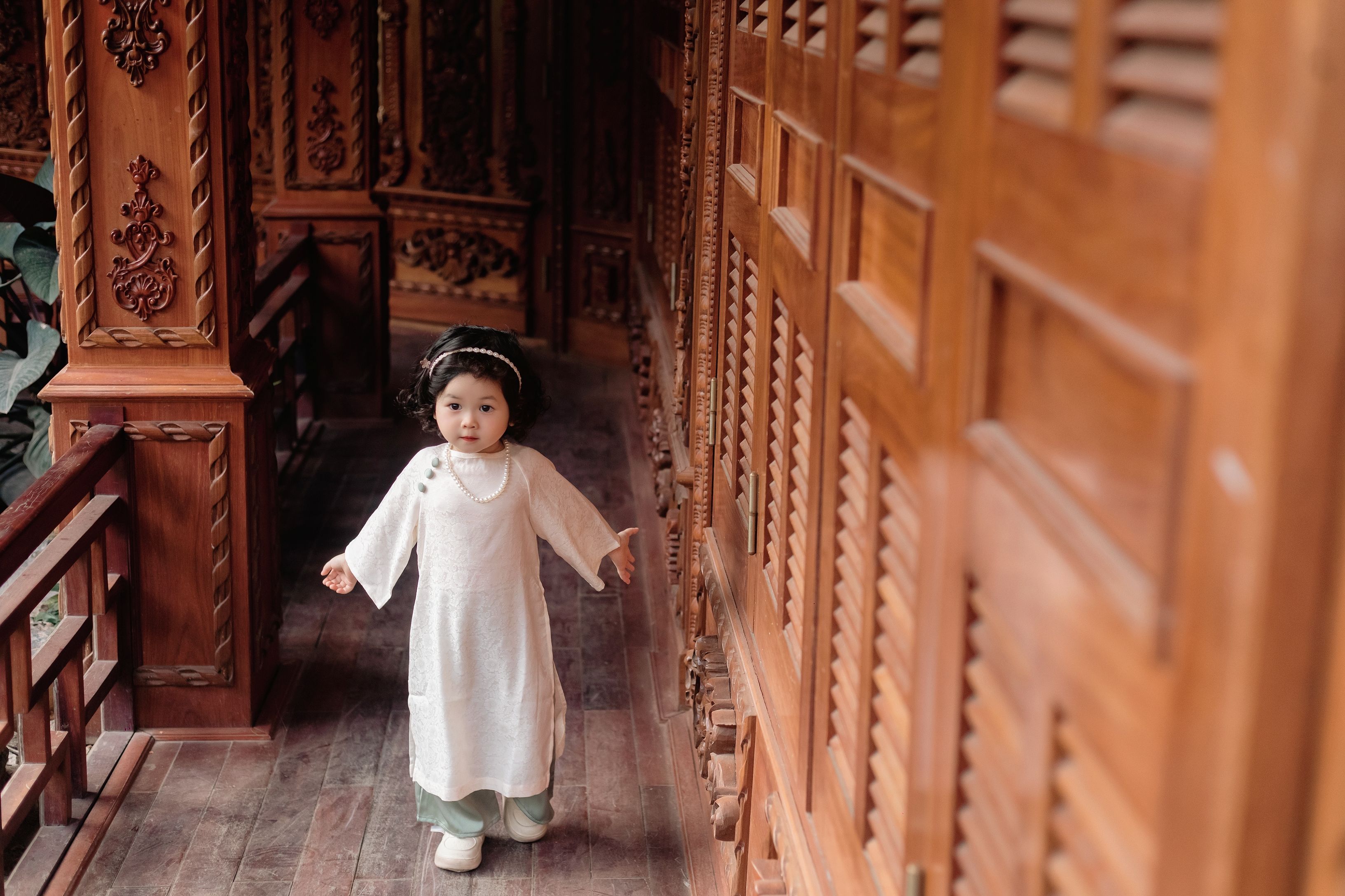 Child Model in Dress · Free Stock Photo