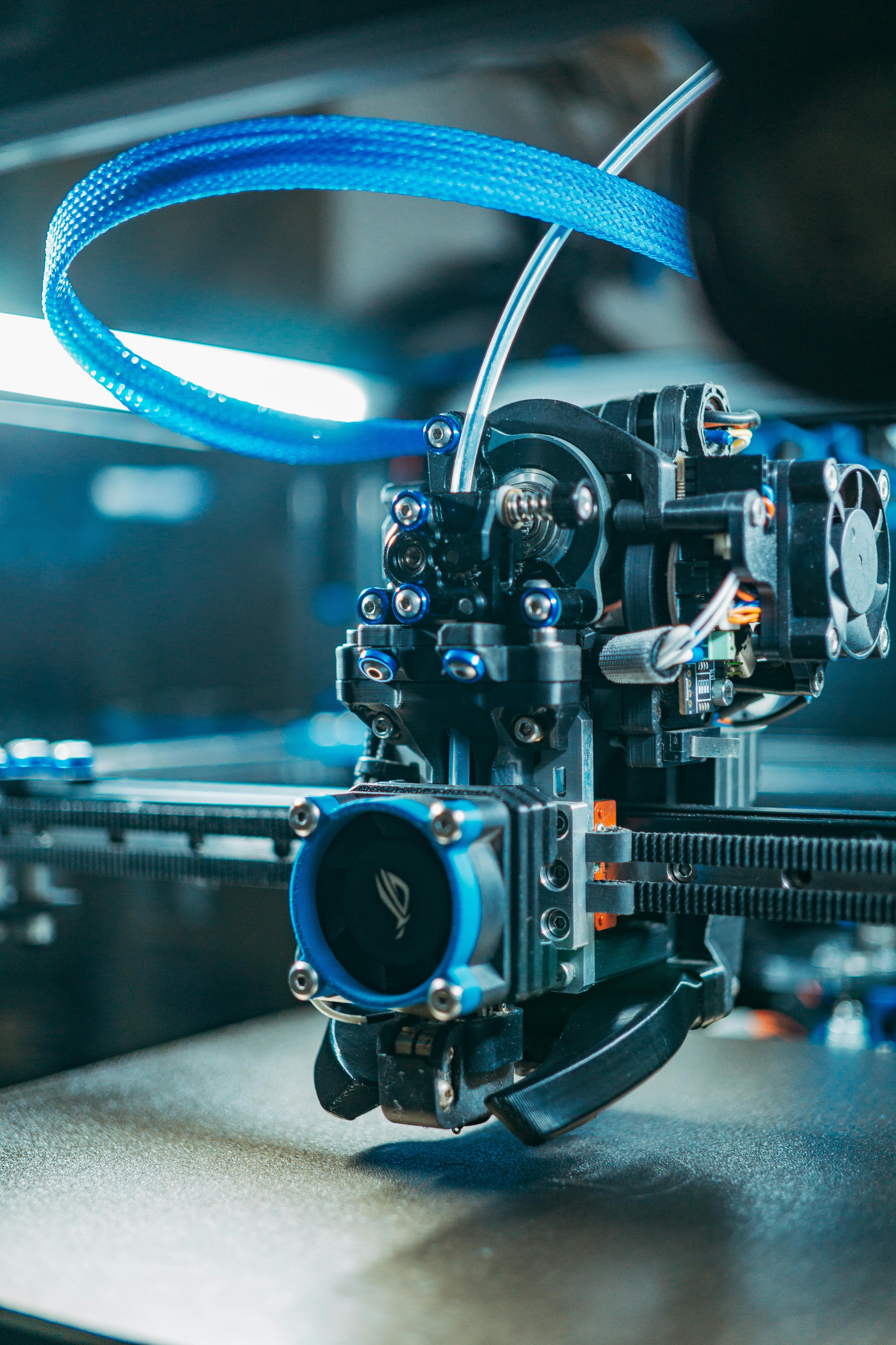 Tesla Machine Close Up · Free Stock Photo