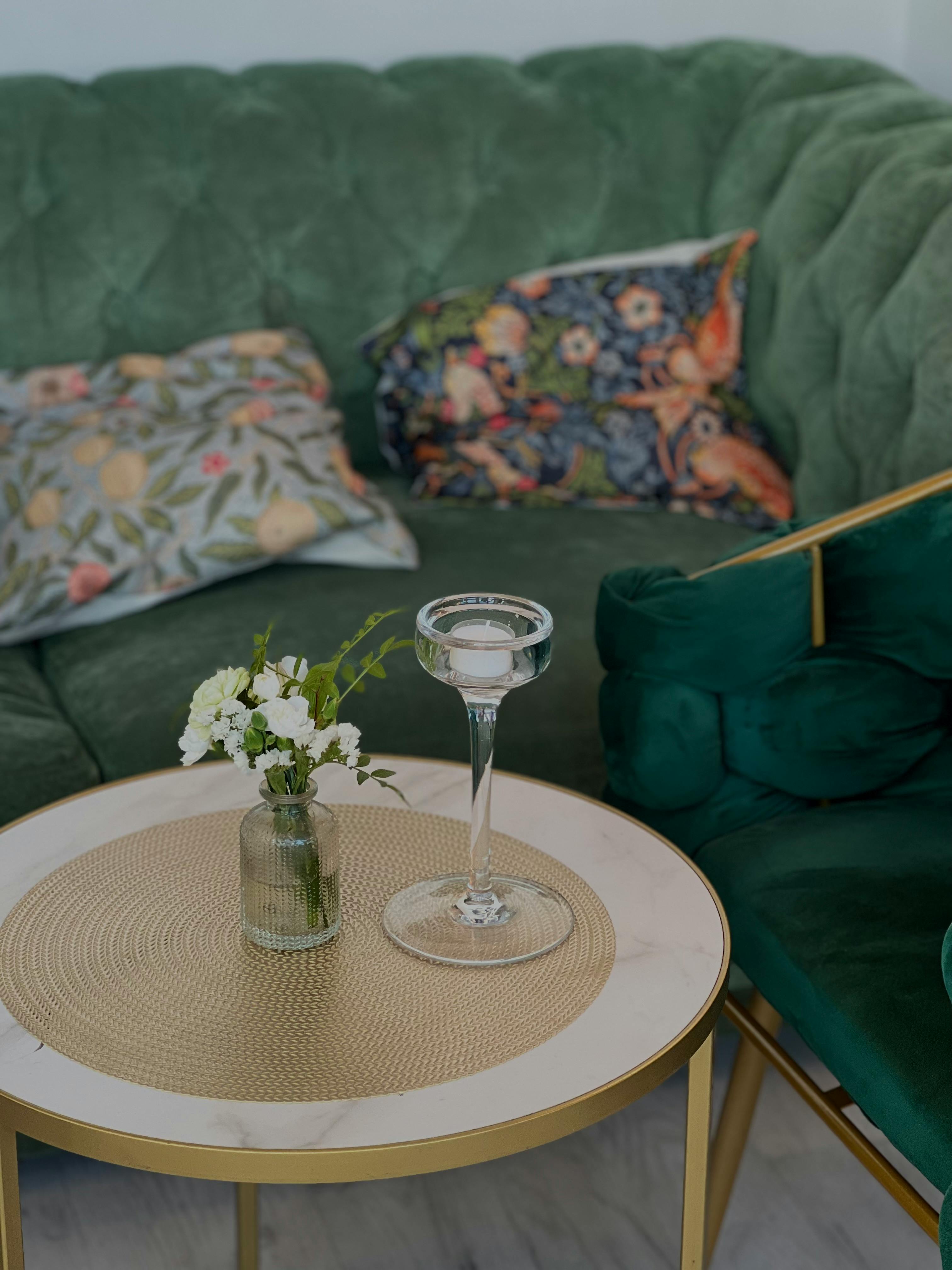 Table by the Green Sofa · Free Stock Photo