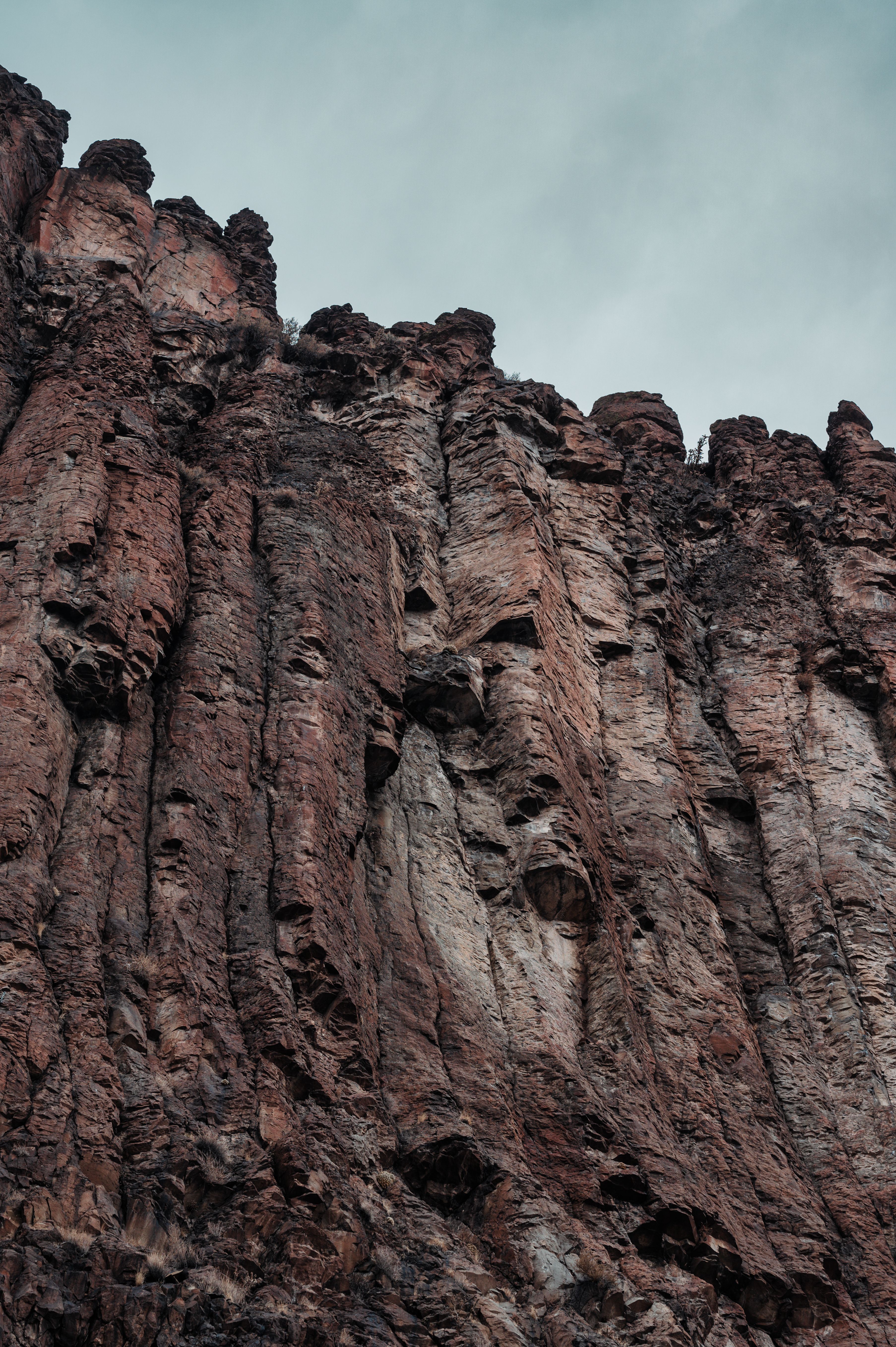 Rocky Cliff in a Valley · Free Stock Photo