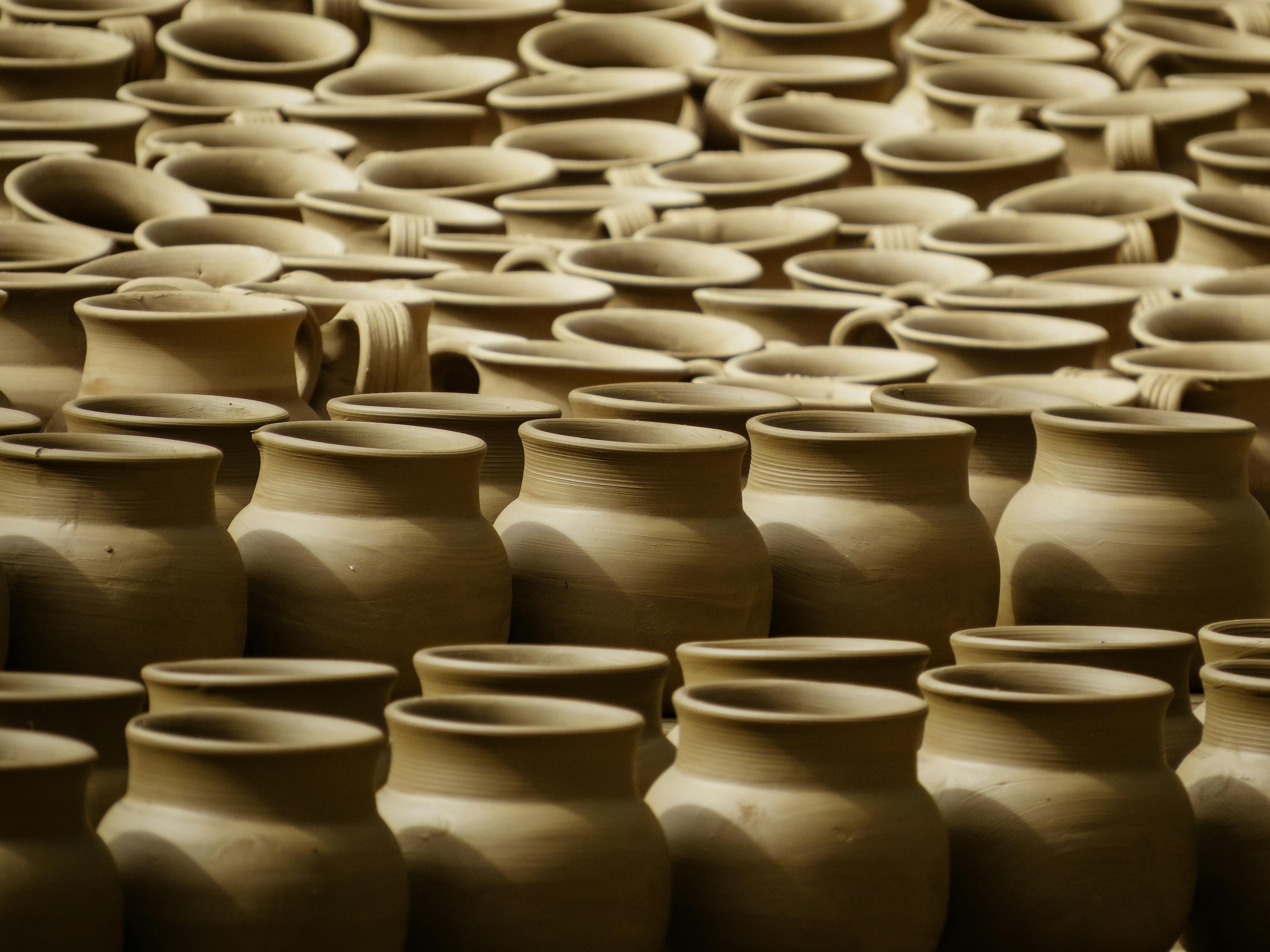 Rows of Clay Pots · Free Stock Photo
