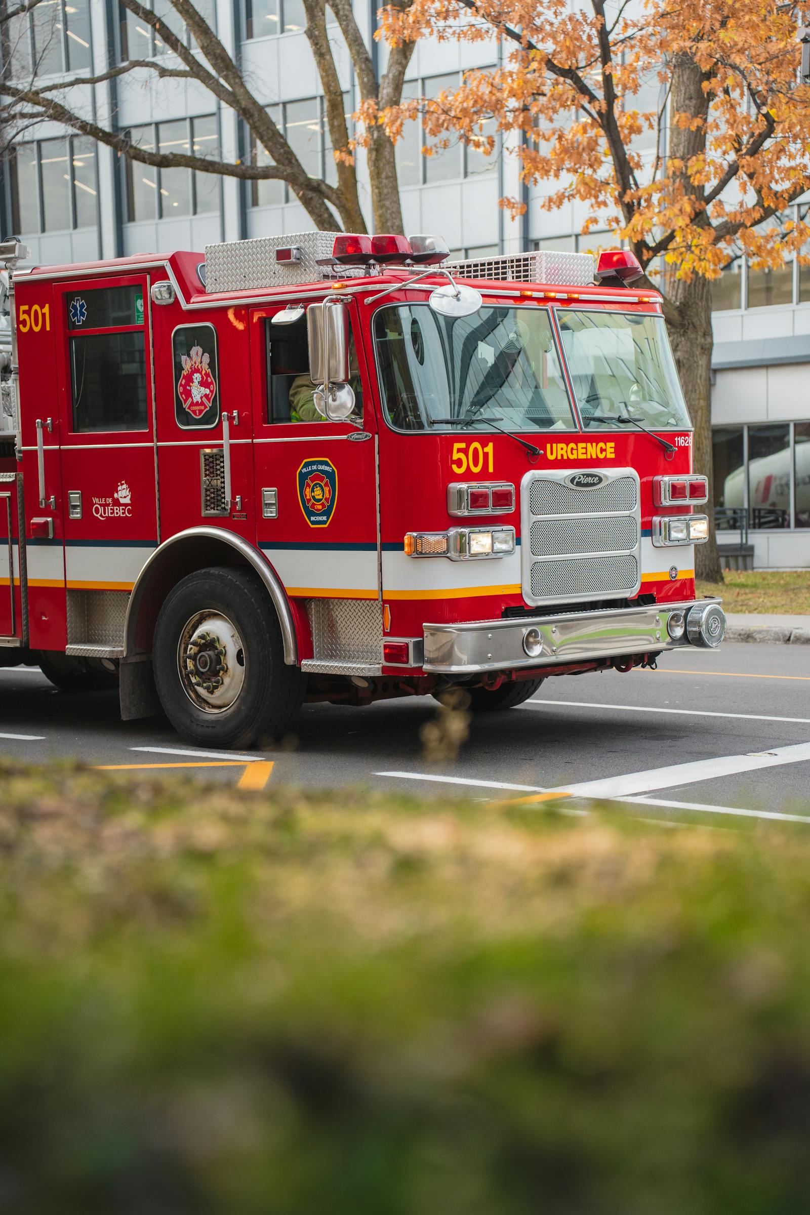 Fire Engine Photos, Download The BEST Free Fire Engine Stock Photos ...
