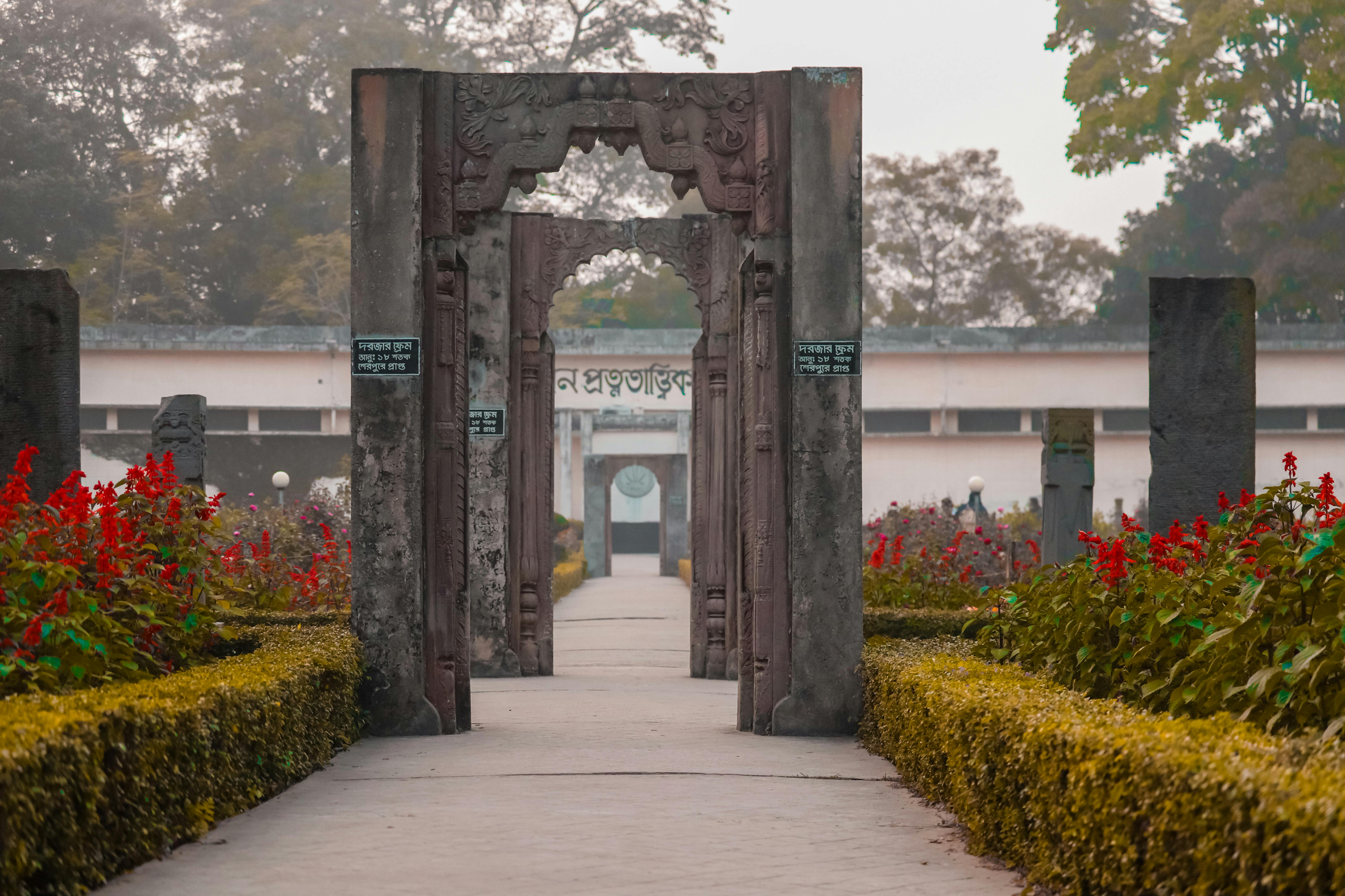 Castle Gateway Photos, Download The BEST Free Castle Gateway Stock ...