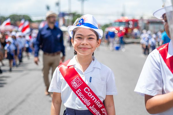 Children Marching Photos, Download The BEST Free Children Marching ...