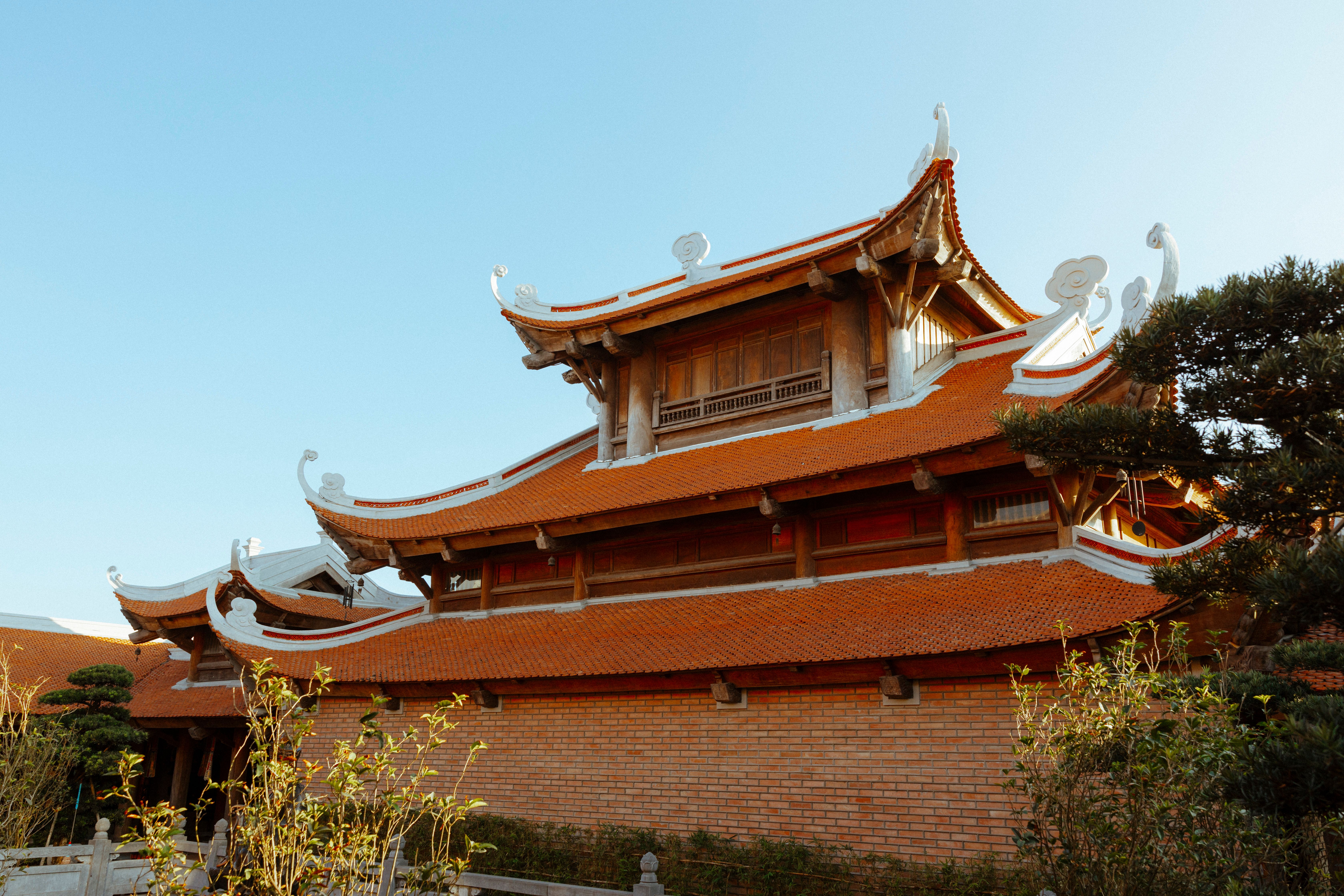 Exterior of a Pagoda · Free Stock Photo