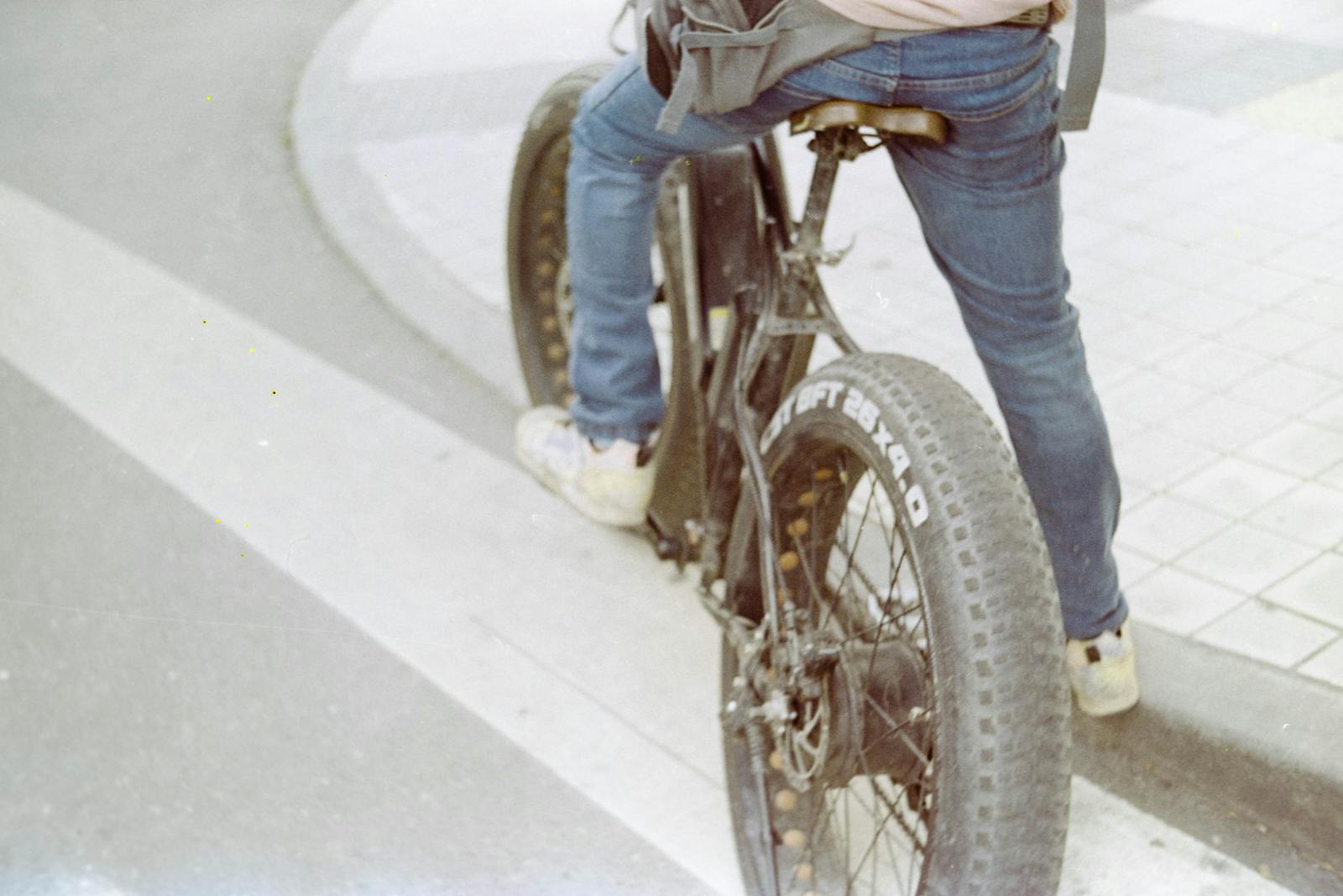 Very Fat Man Photos, Download The BEST Free Very Fat Man Stock Photos ...