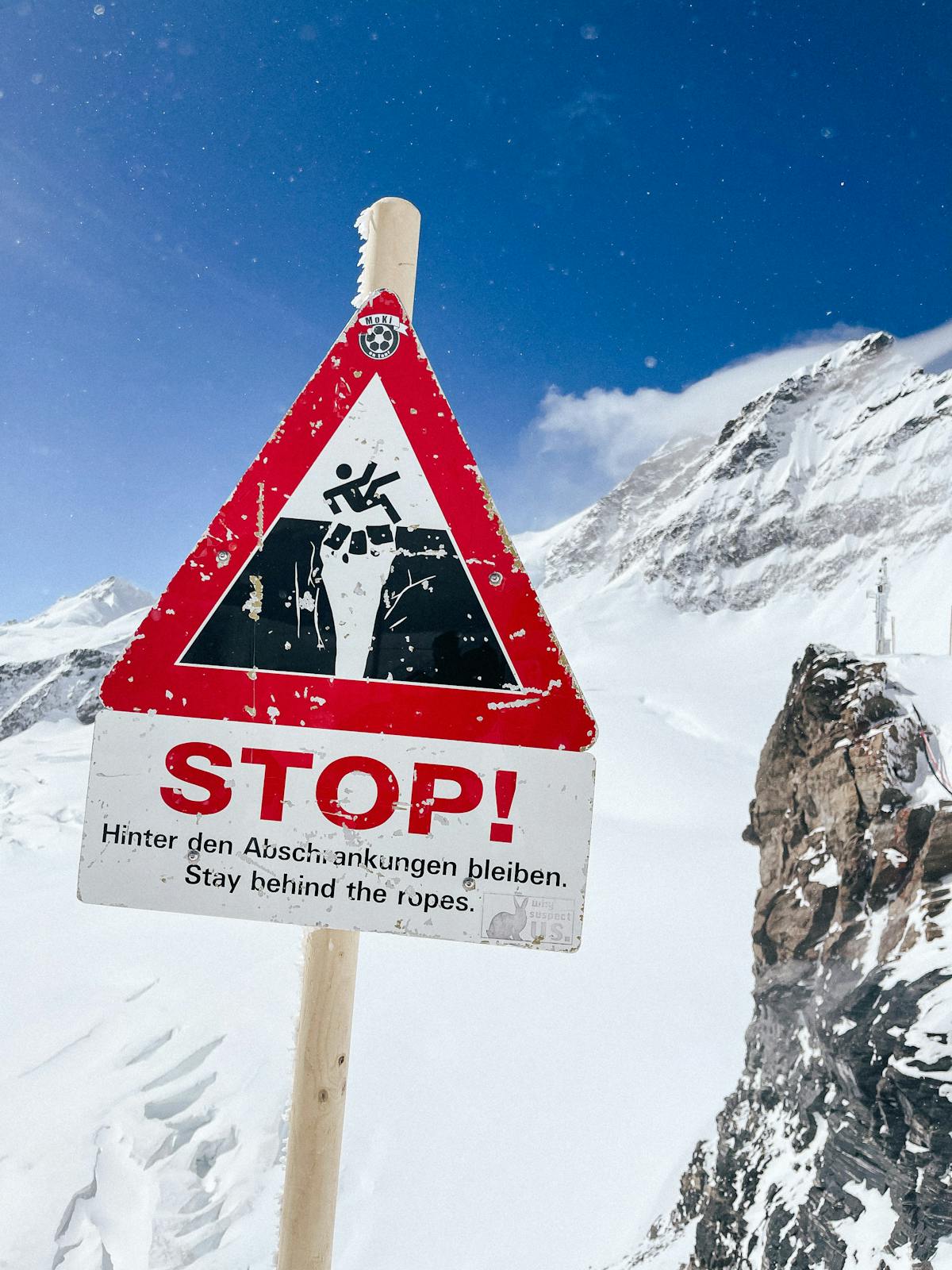 Stop Sign In Snow Photos, Download The BEST Free Stop Sign In Snow ...