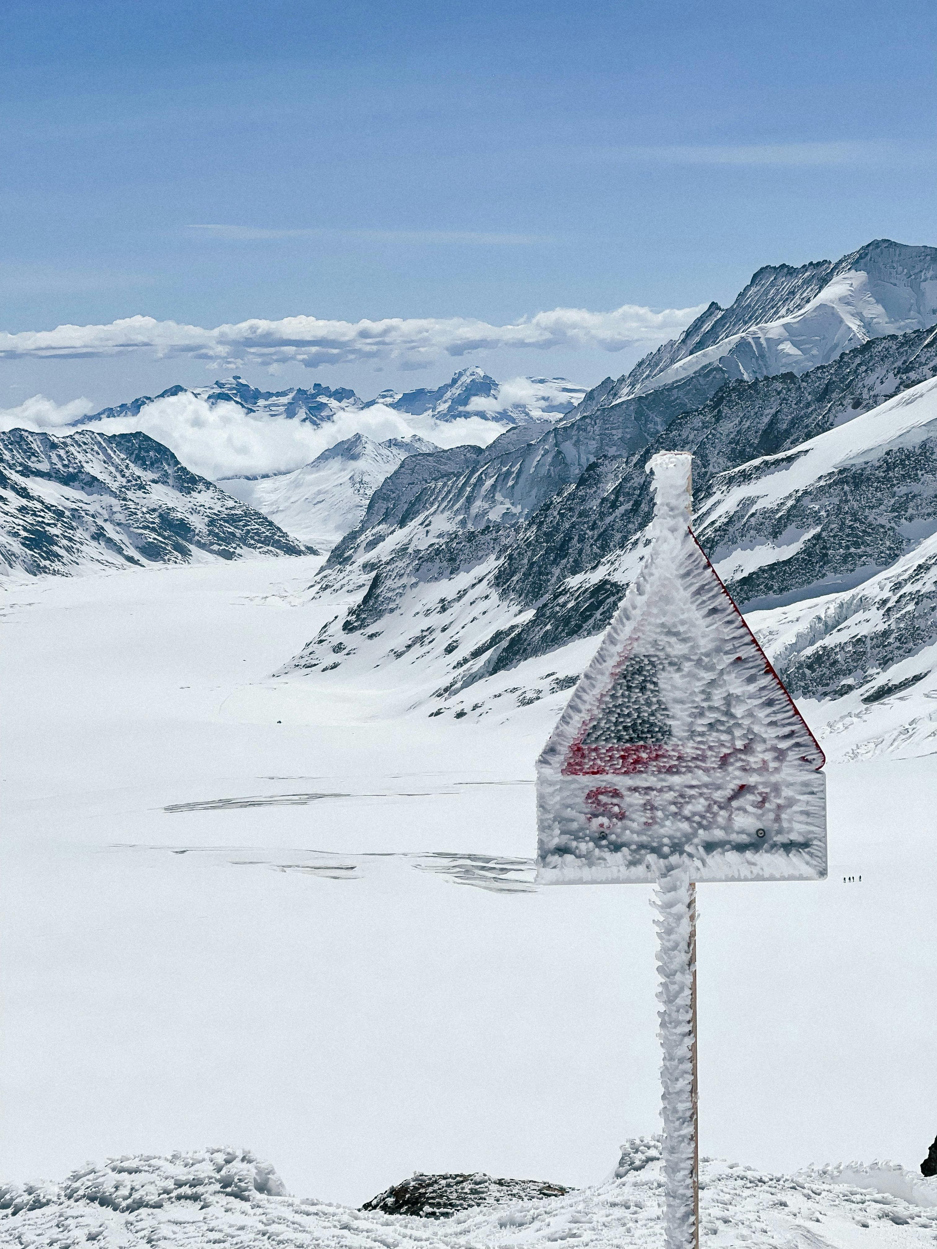 Swiss Road Sign White Photos, Download The BEST Free Swiss Road Sign ...