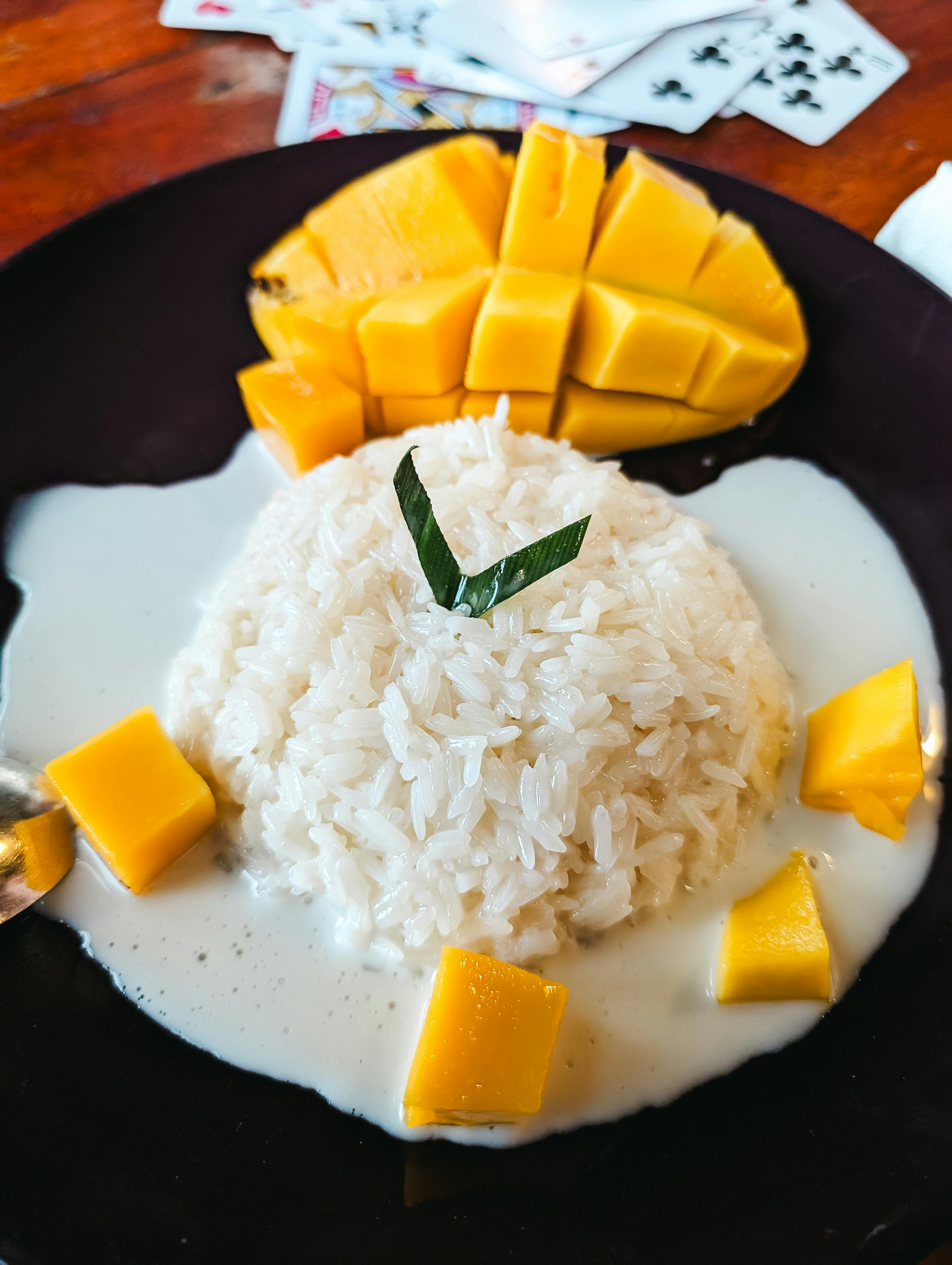 Mango Sticky Rice Photos, Download The BEST Free Mango Sticky Rice ...