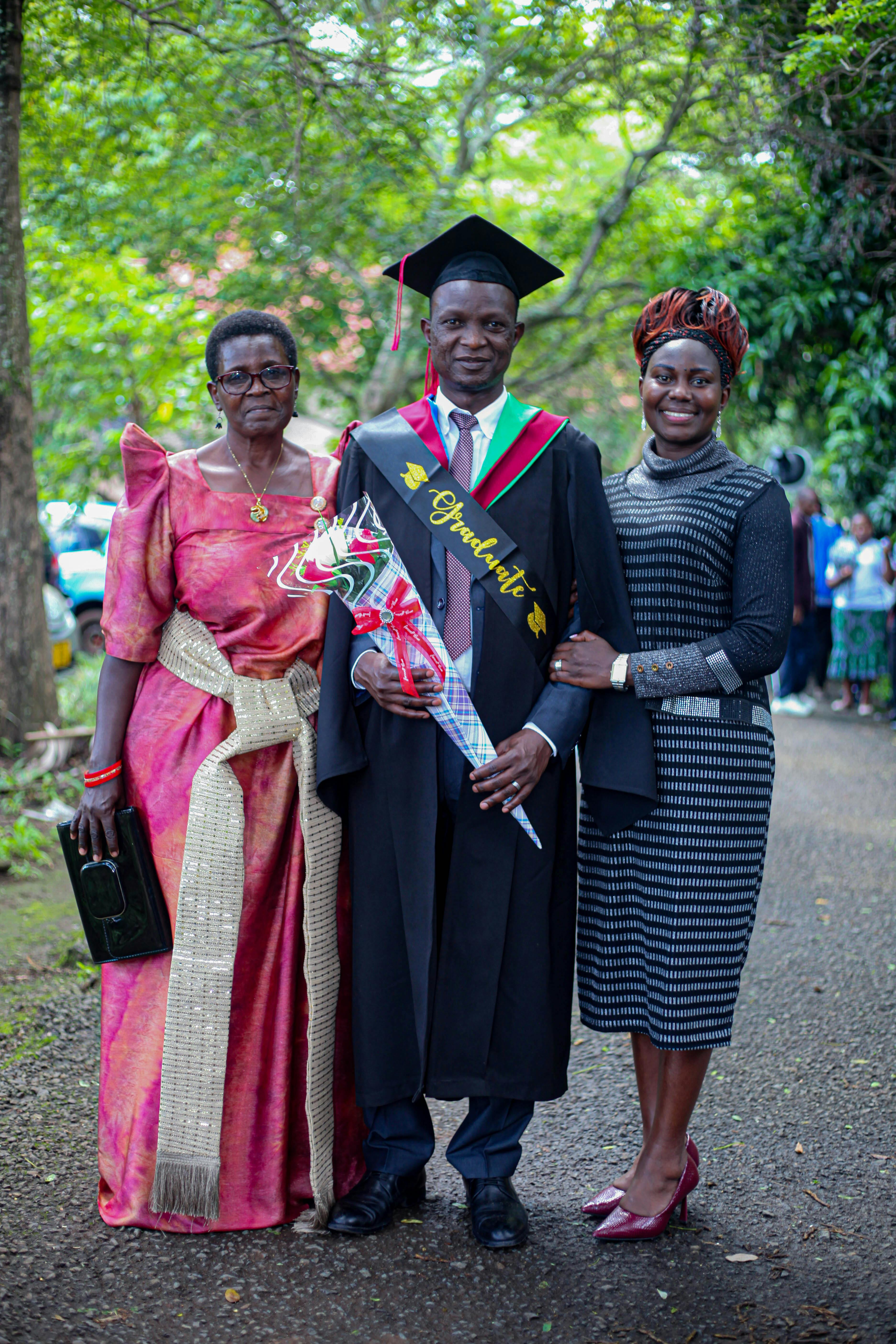 Poor Graduate Photos, Download The BEST Free Poor Graduate Stock Photos ...