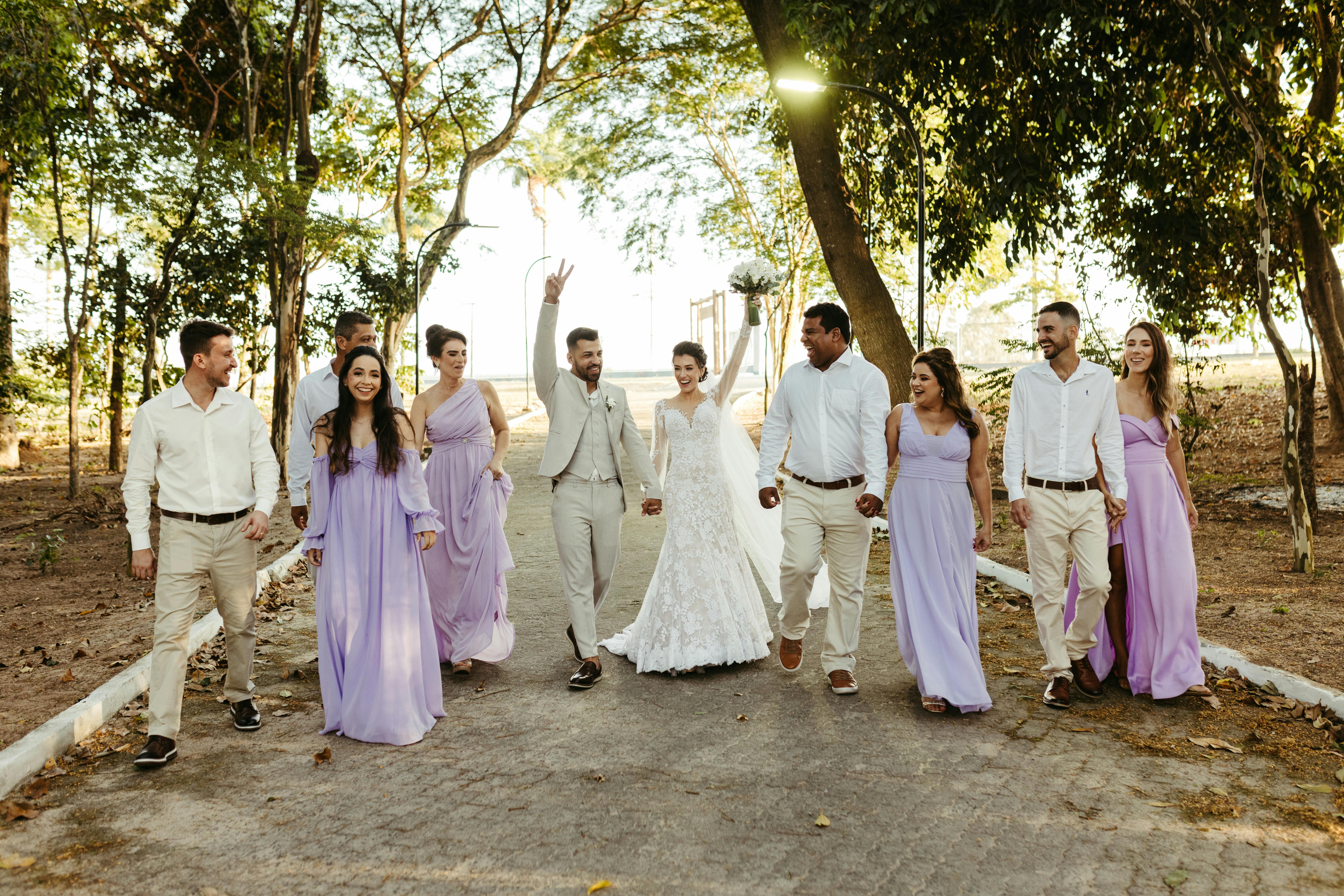 Romantic Couples Walking Portrait Photos, Download The BEST Free ...