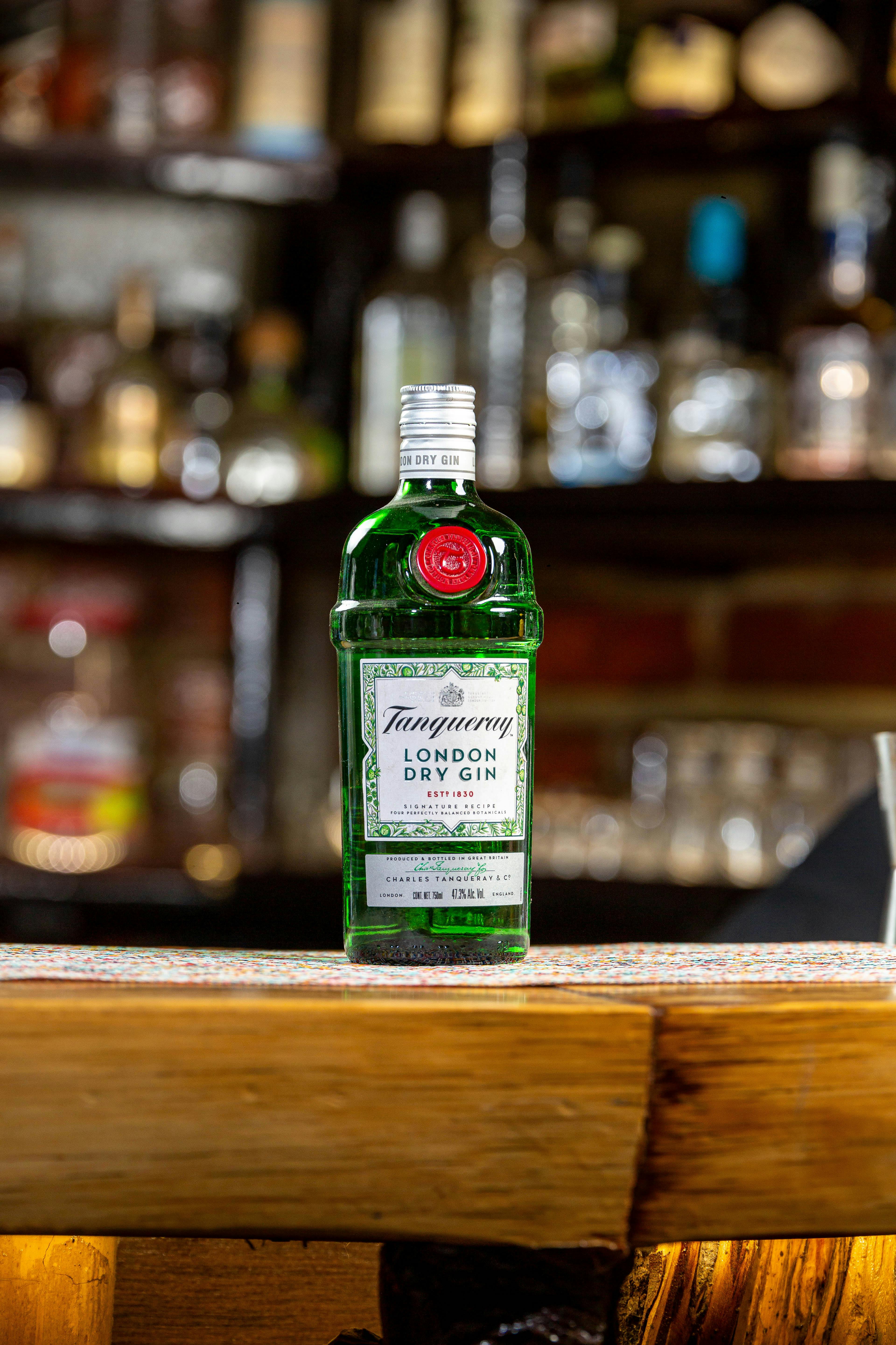 Tanqueray Photos, Download The BEST Free Tanqueray Stock Photos & HD Images