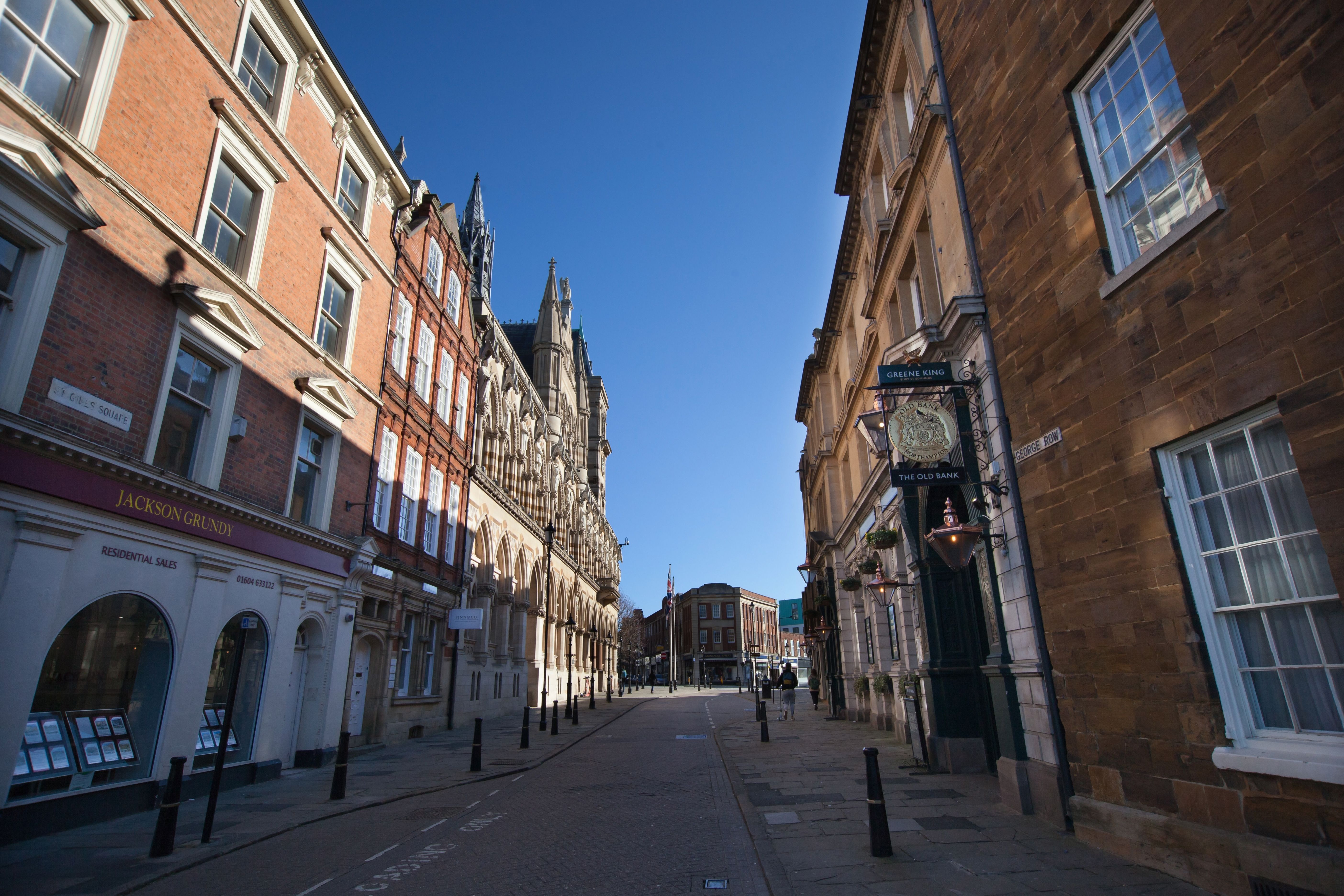 Alley in Northampton · Free Stock Photo