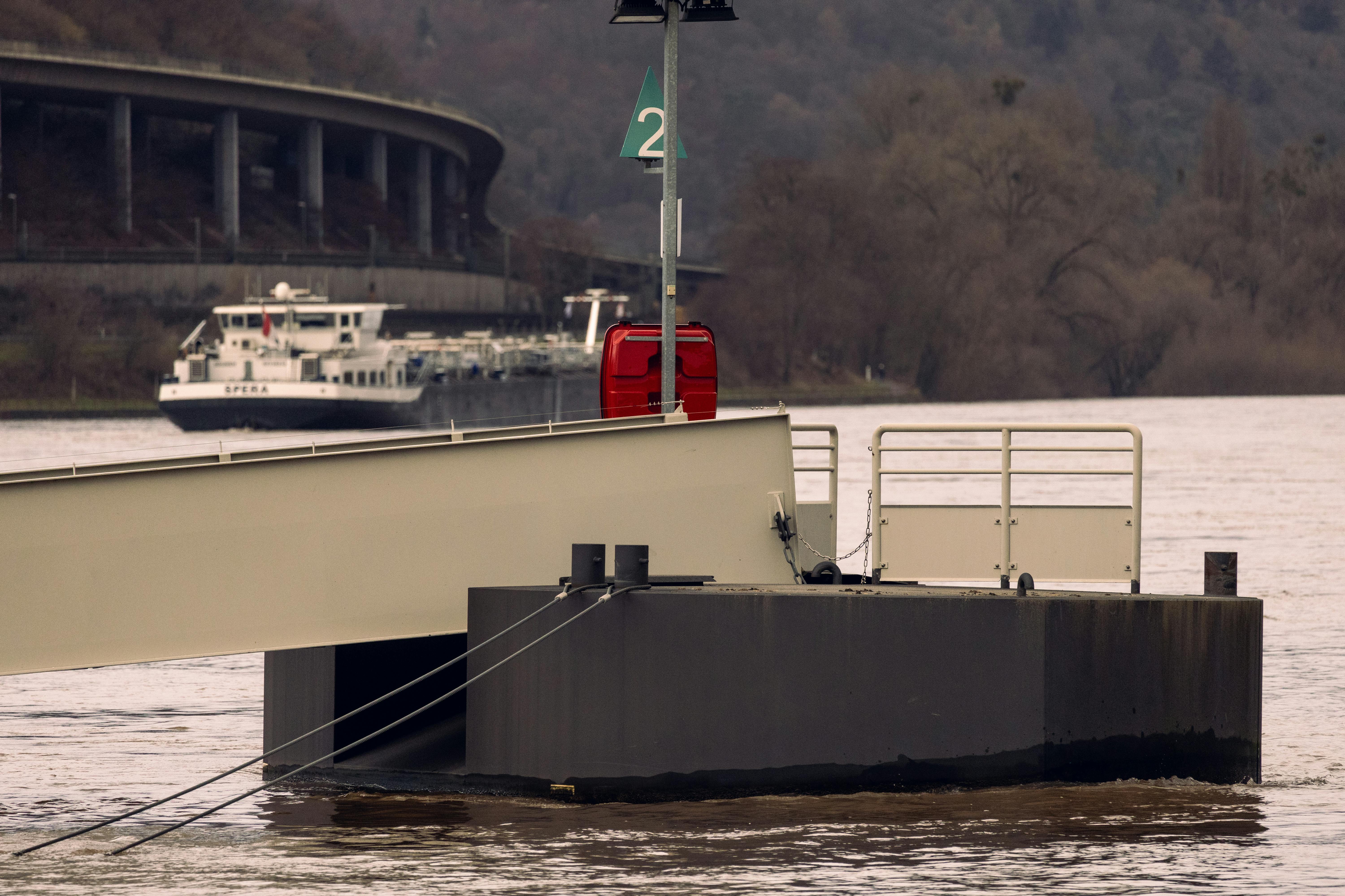 Boarding Ship Ramp · Free Stock Photo