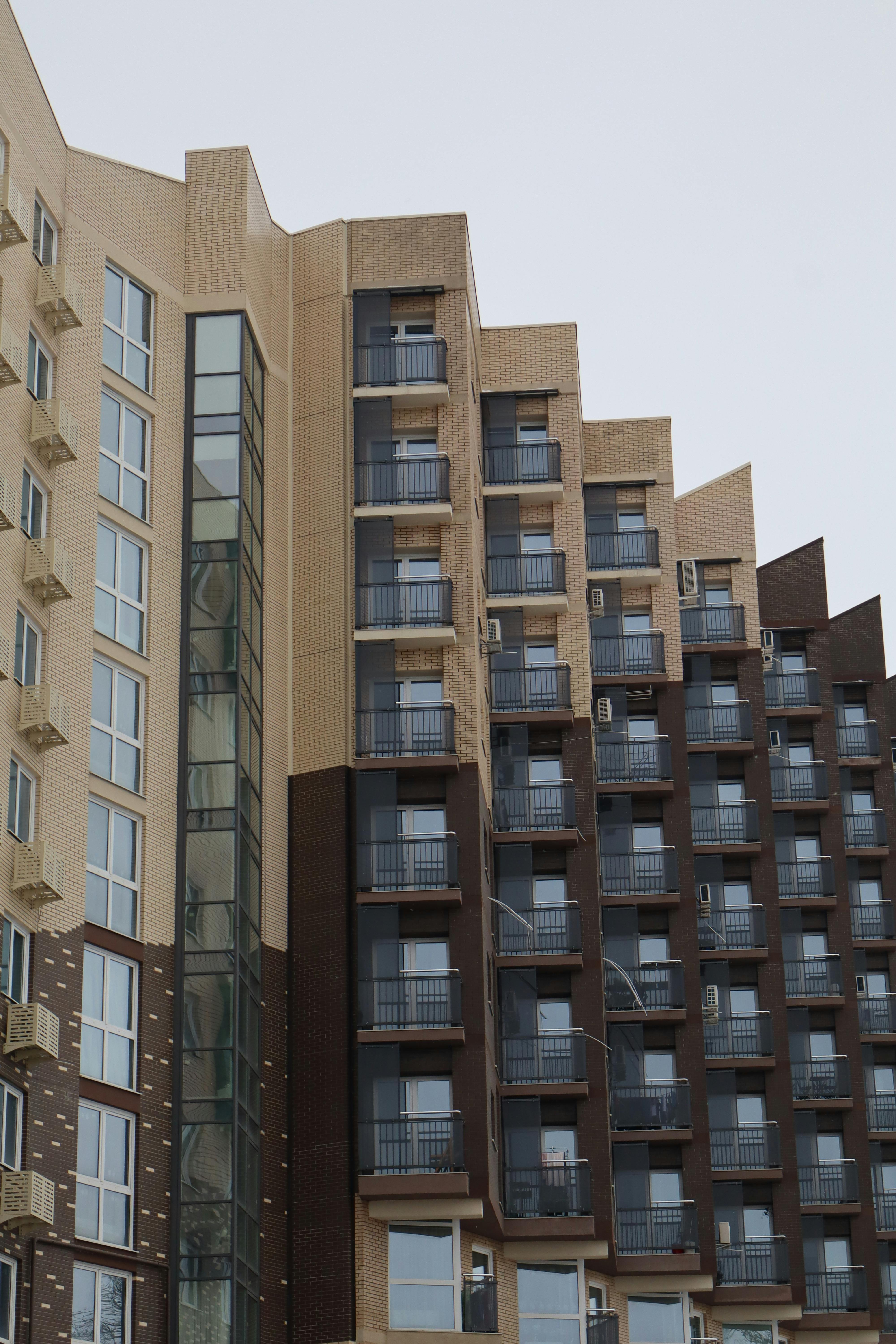 Apartment Buiding Photos, Download The BEST Free Apartment Buiding ...