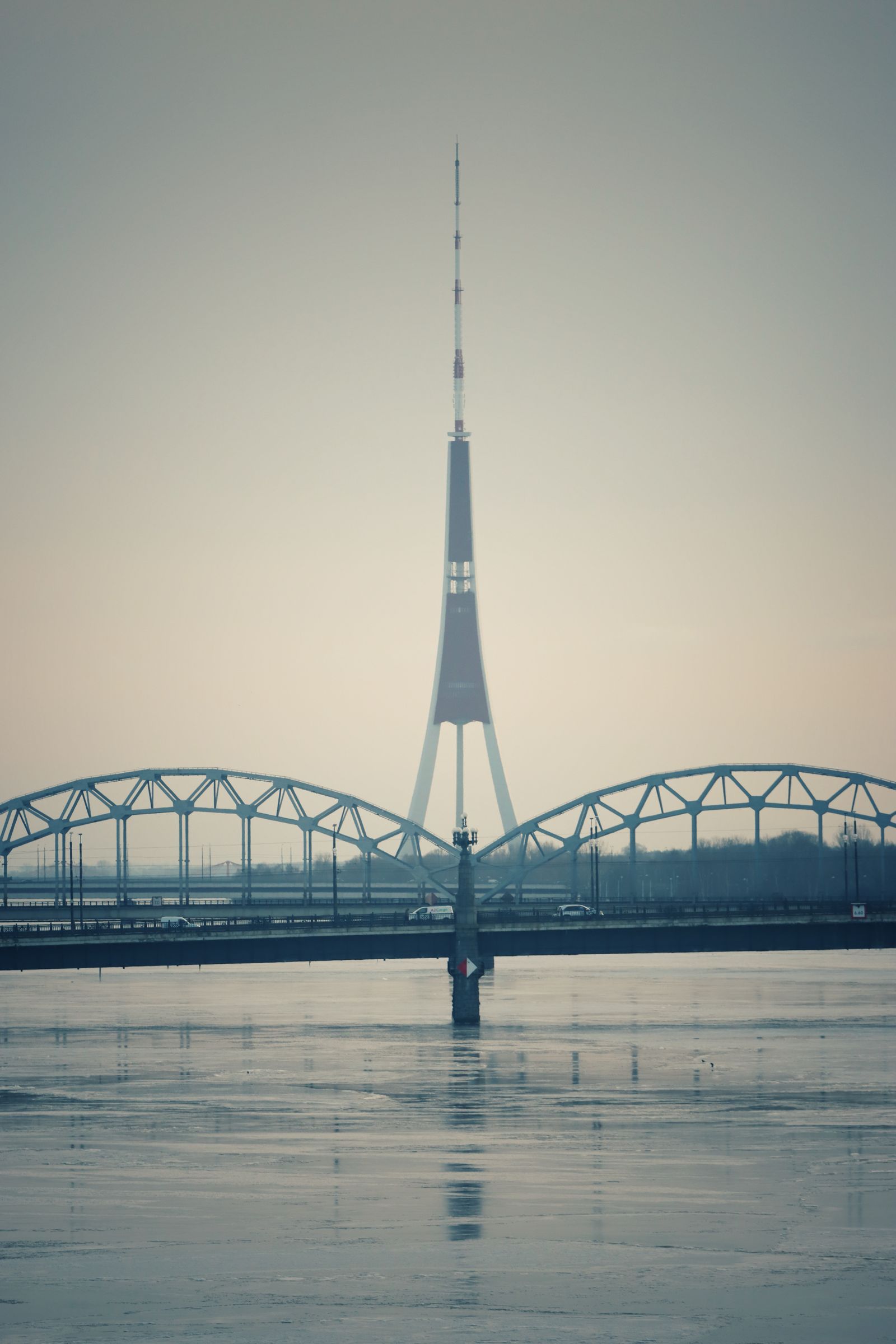 Suspension Towers Photos, Download The BEST Free Suspension Towers ...