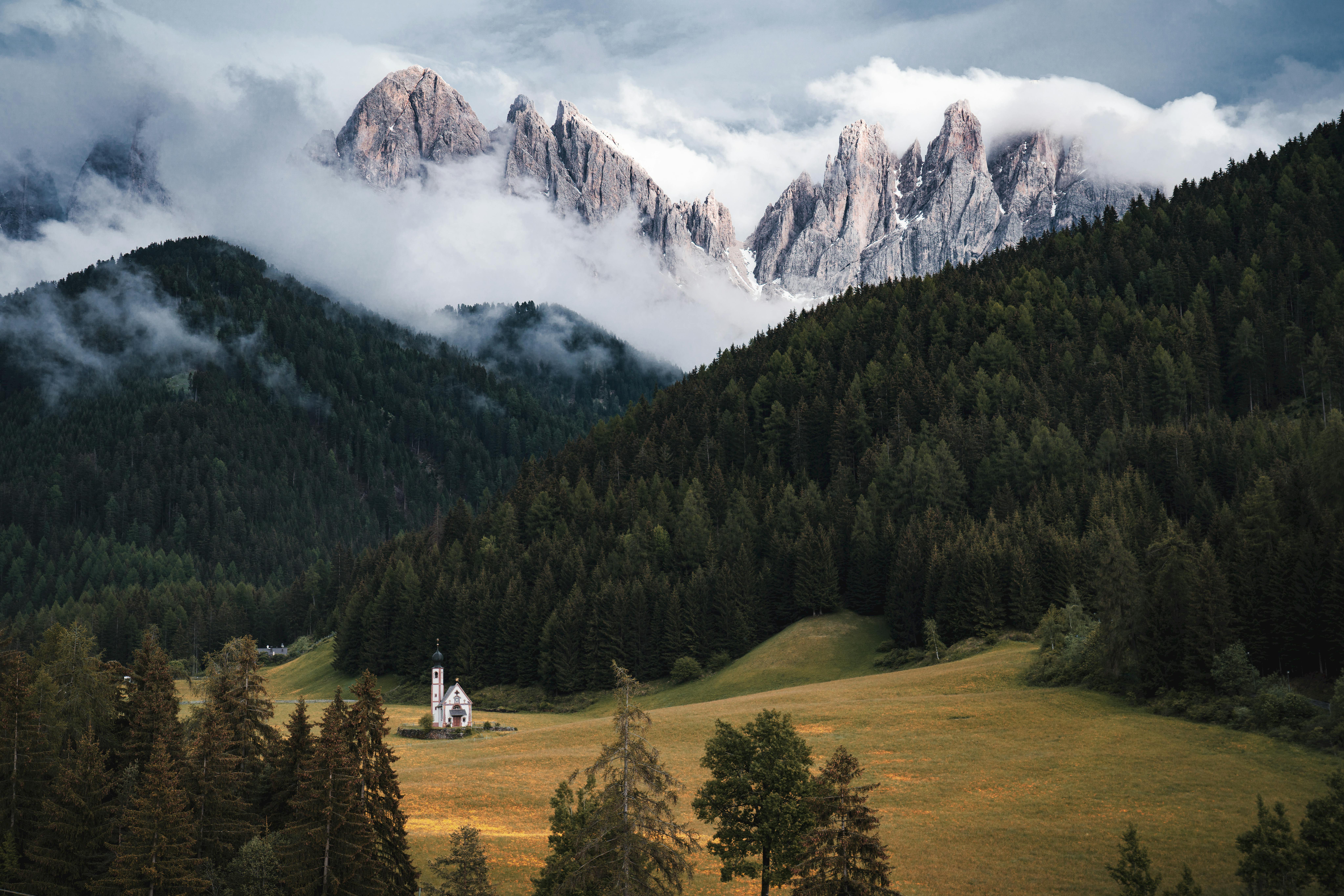 Church in Mountain Valley · Free Stock Photo