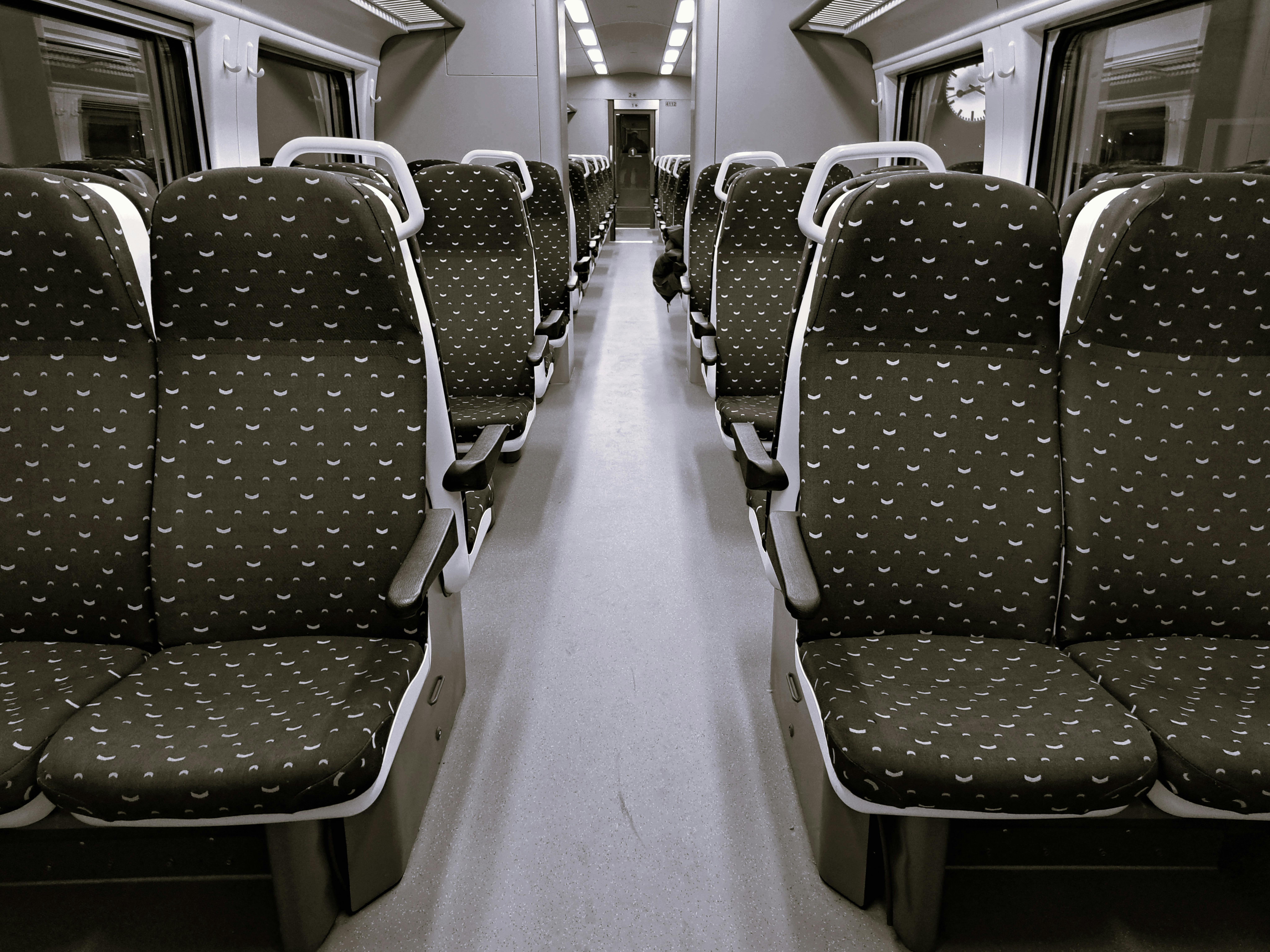 Trein Oplichter Photos, Download The BEST Free Trein Oplichter Stock ...