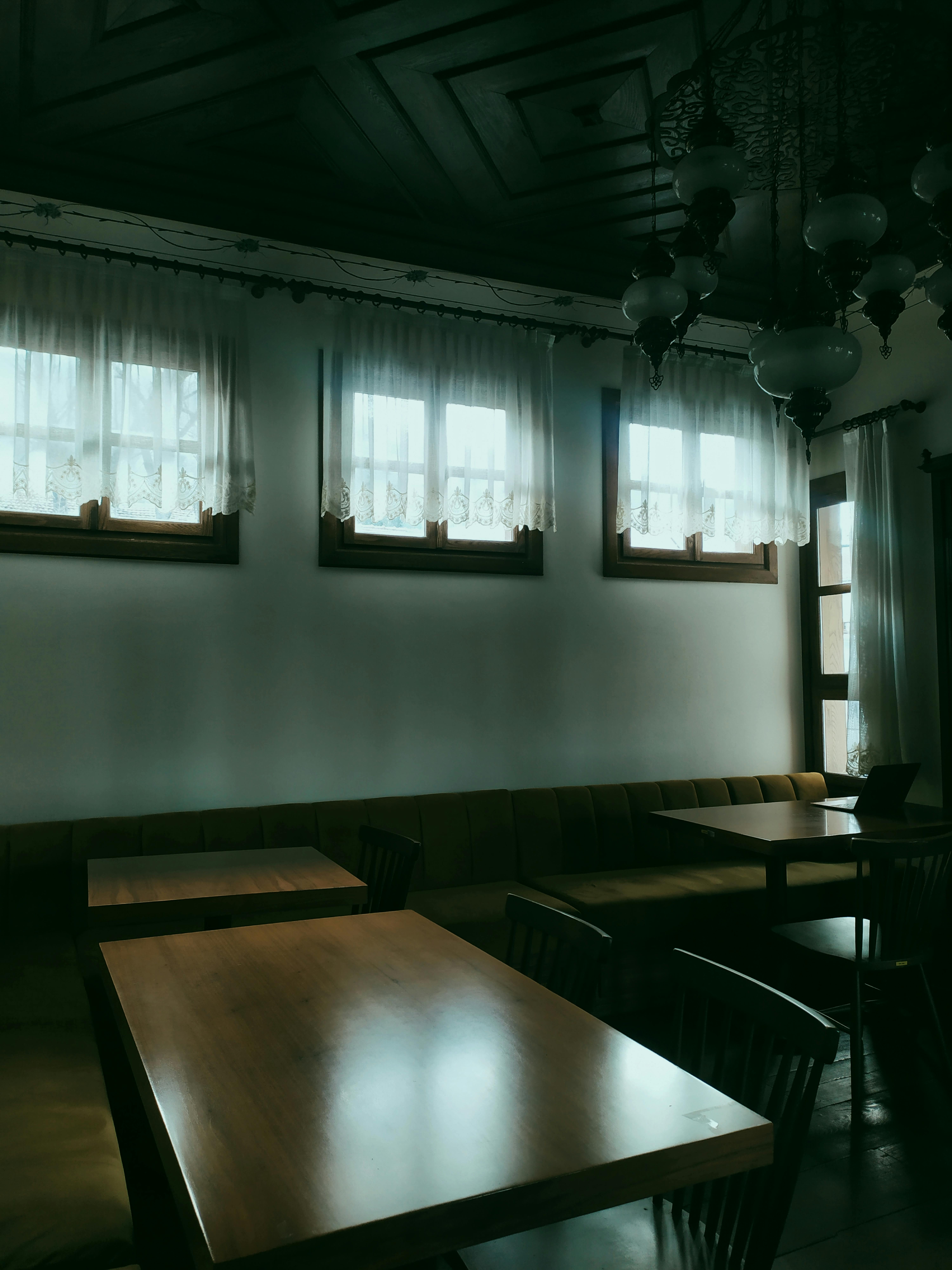 View of an Empty Dining Room · Free Stock Photo