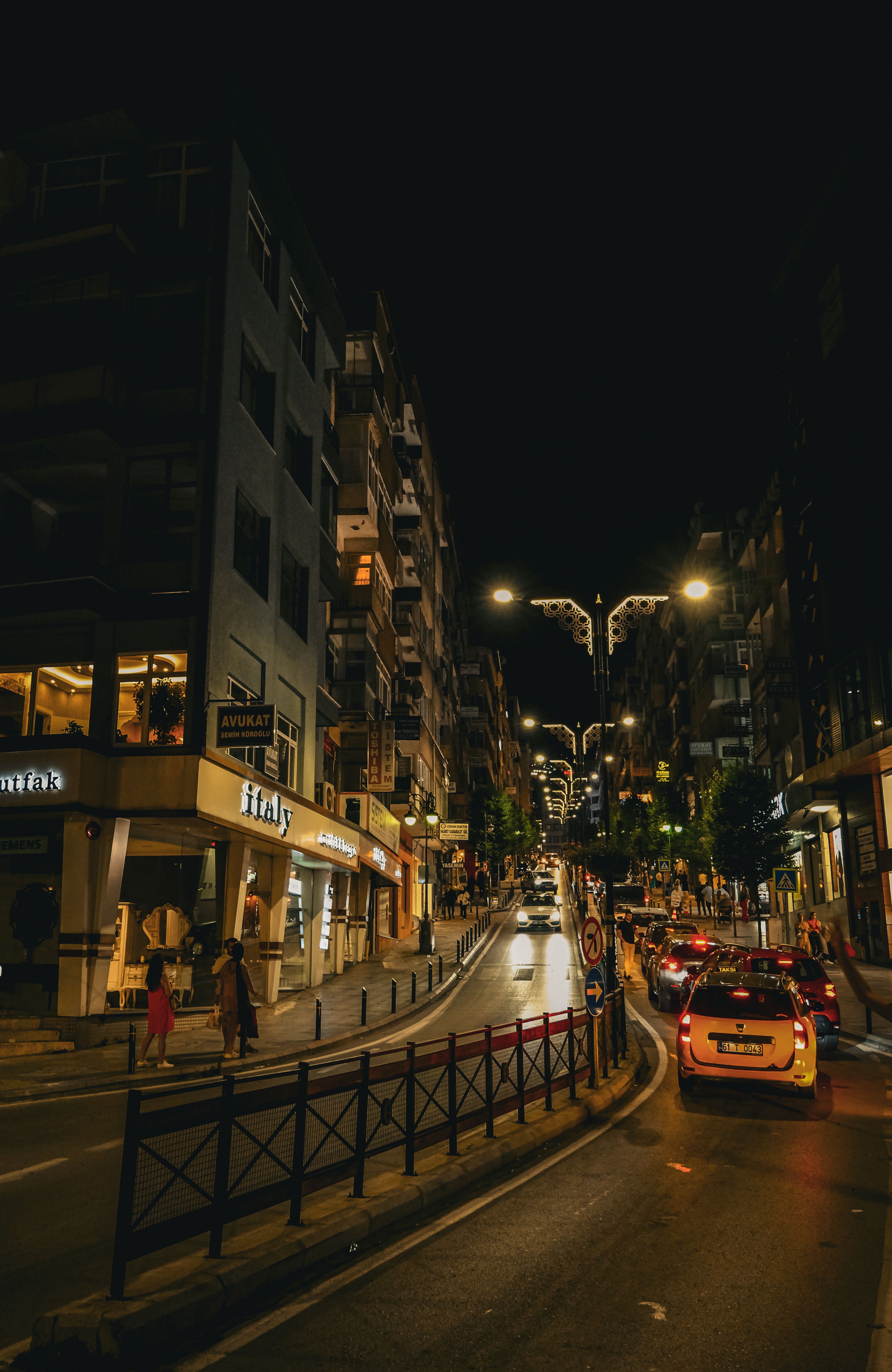 Street in City in Turkey at Night · Free Stock Photo