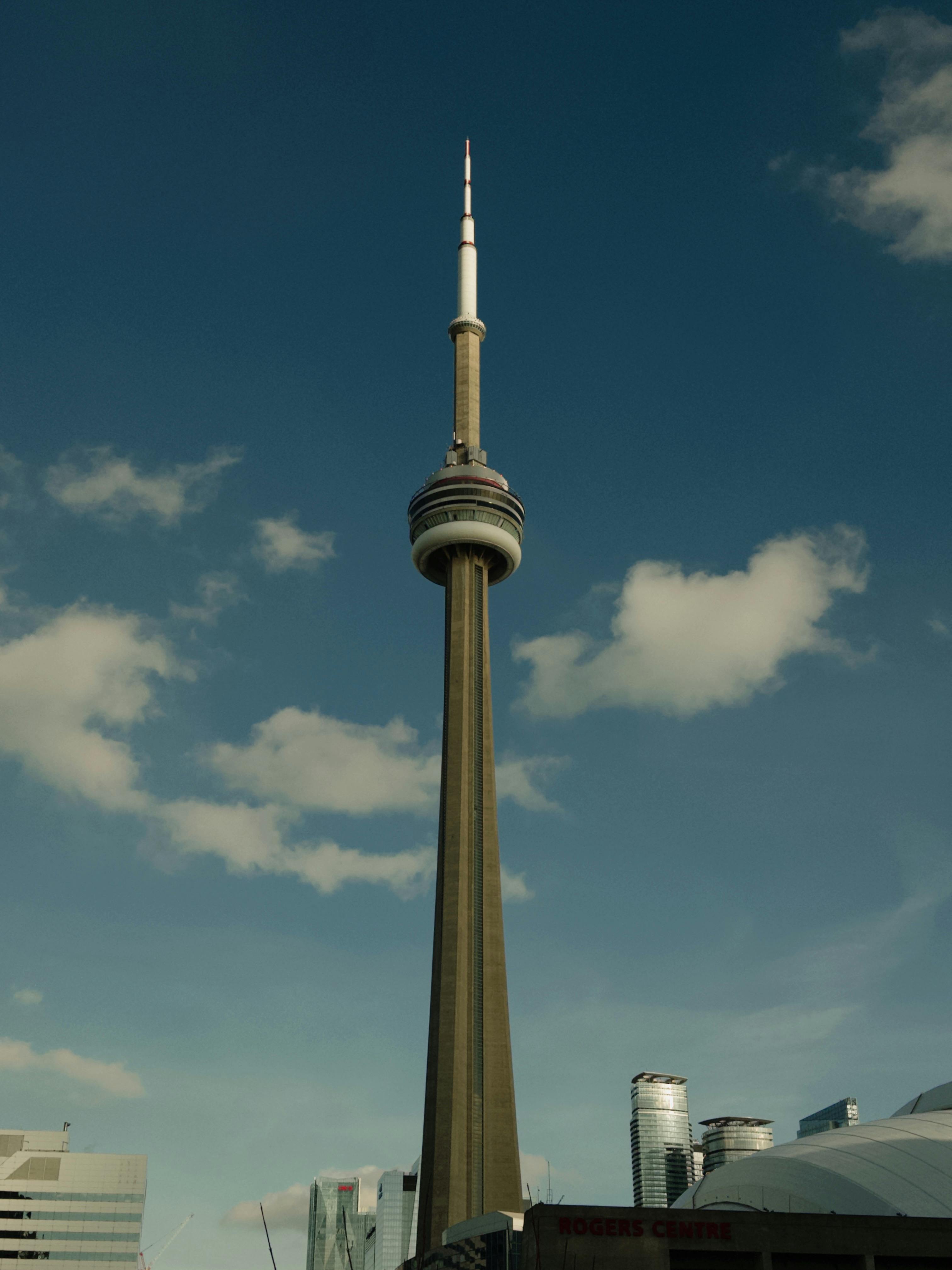 CN Tower, Toronto, Canada · Free Stock Photo