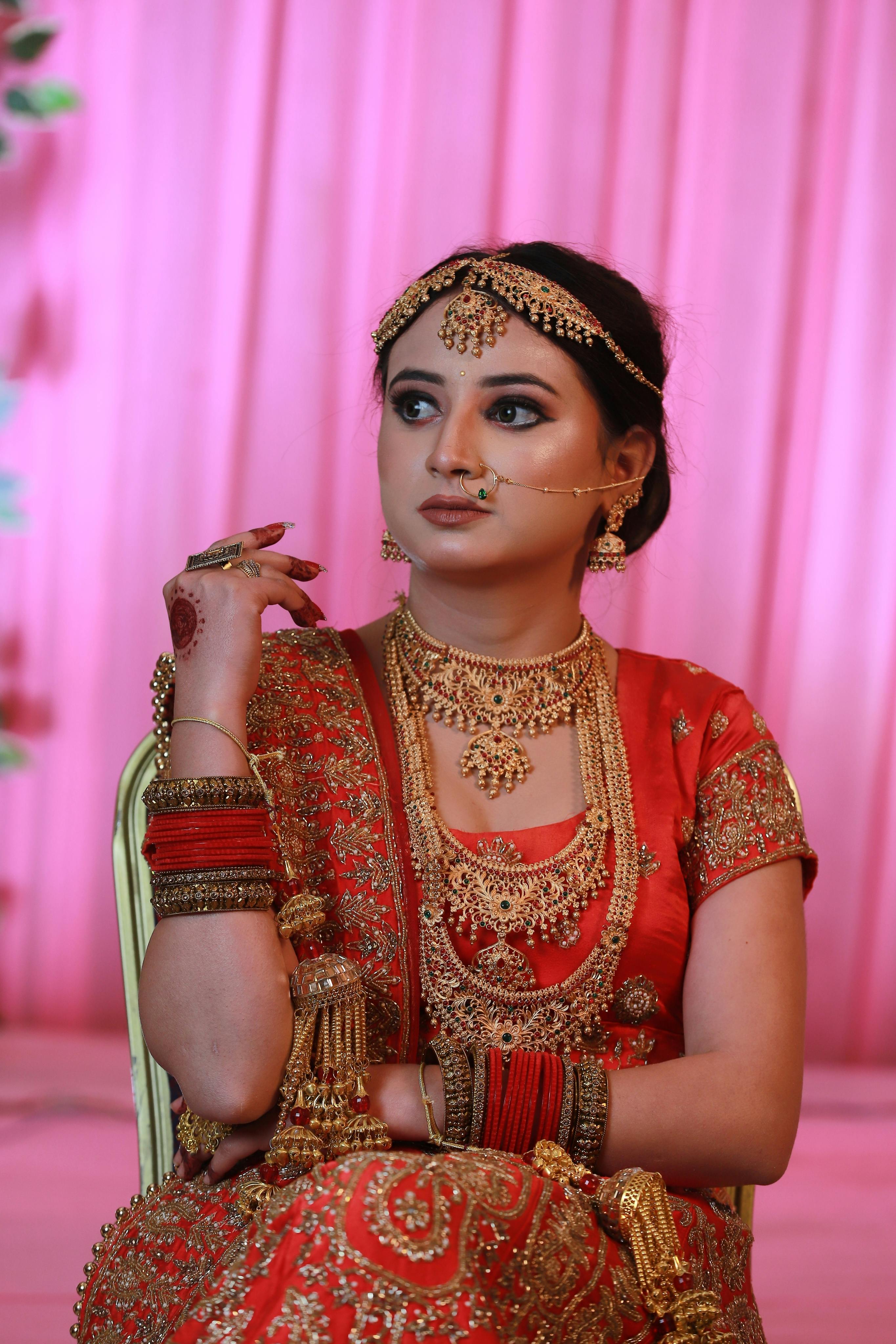 Portrait of Beautiful Bride · Free Stock Photo