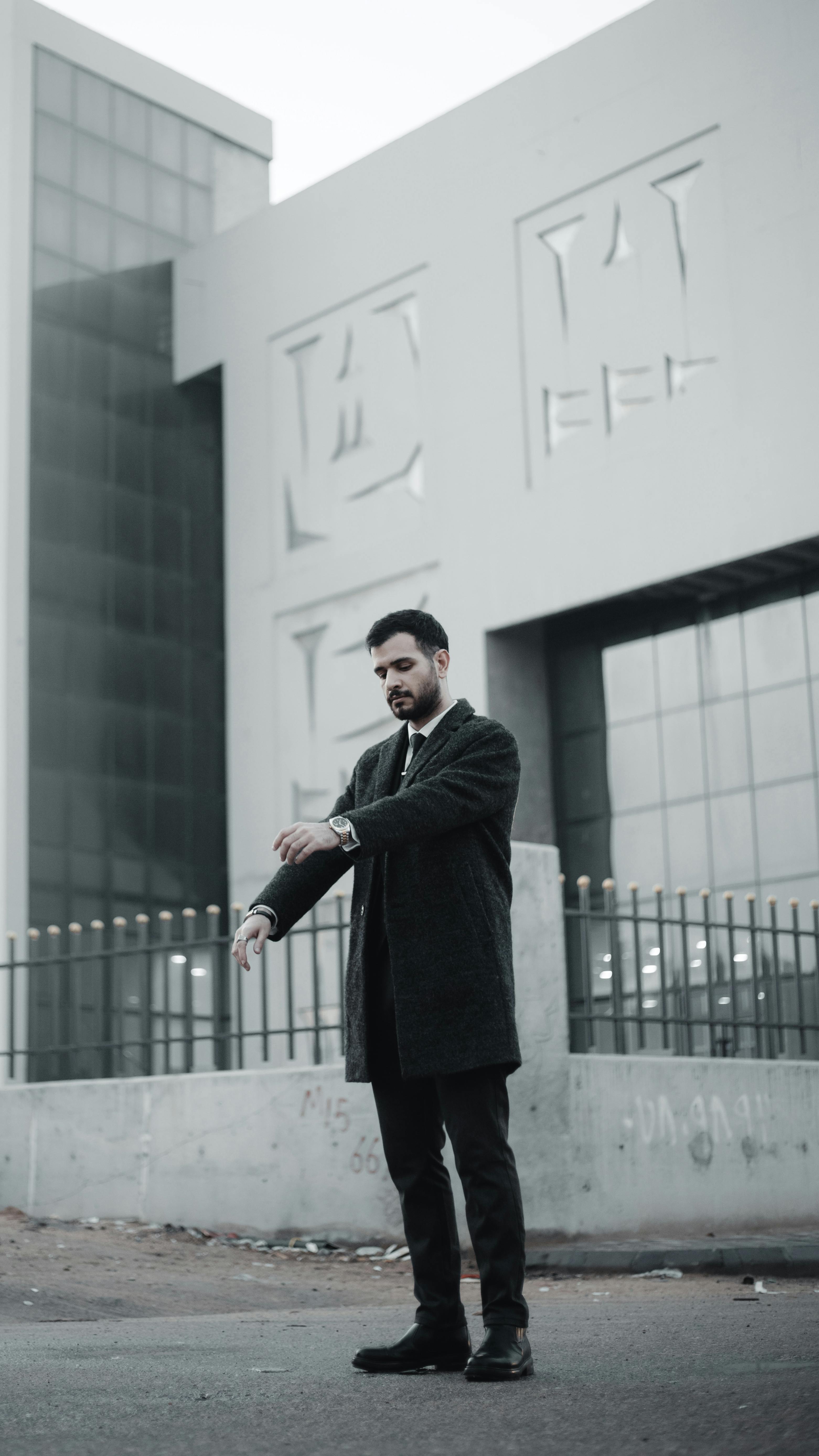 Interview Suit Photos, Download The BEST Free Interview Suit Stock ...