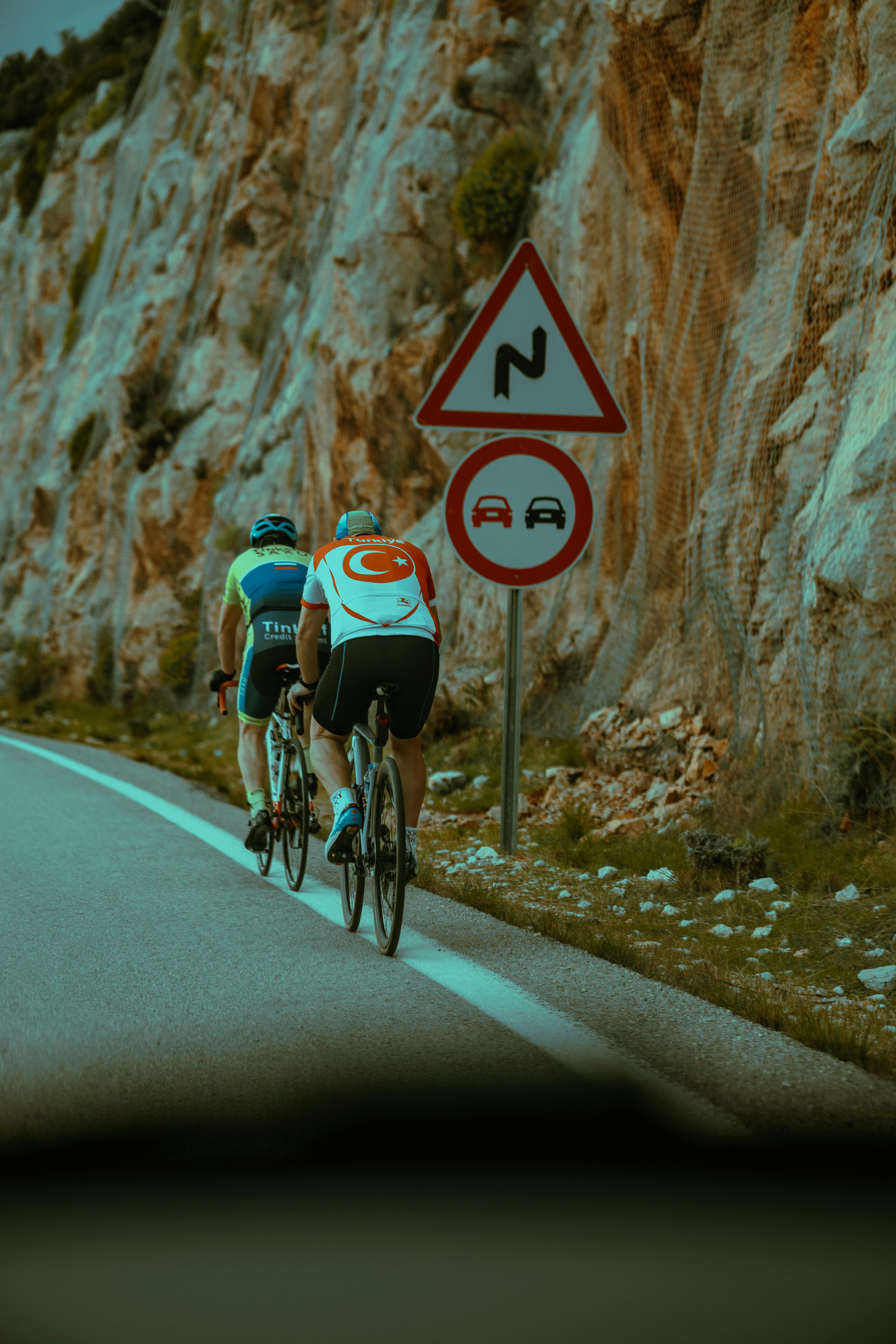 Two Diverged Road Photos, Download The BEST Free Two Diverged Road ...