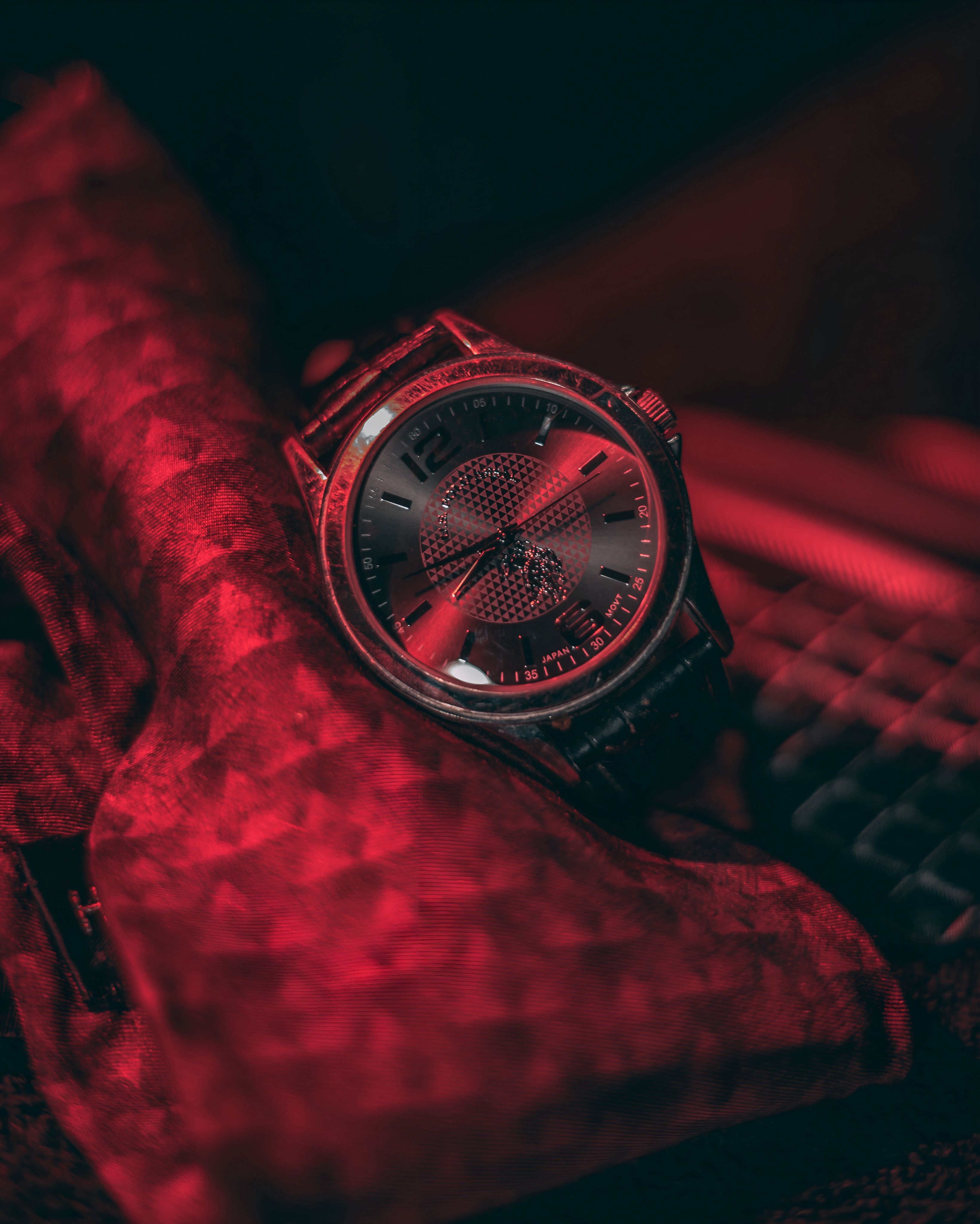 Bezel Photos, Download The BEST Free Bezel Stock Photos & HD Images