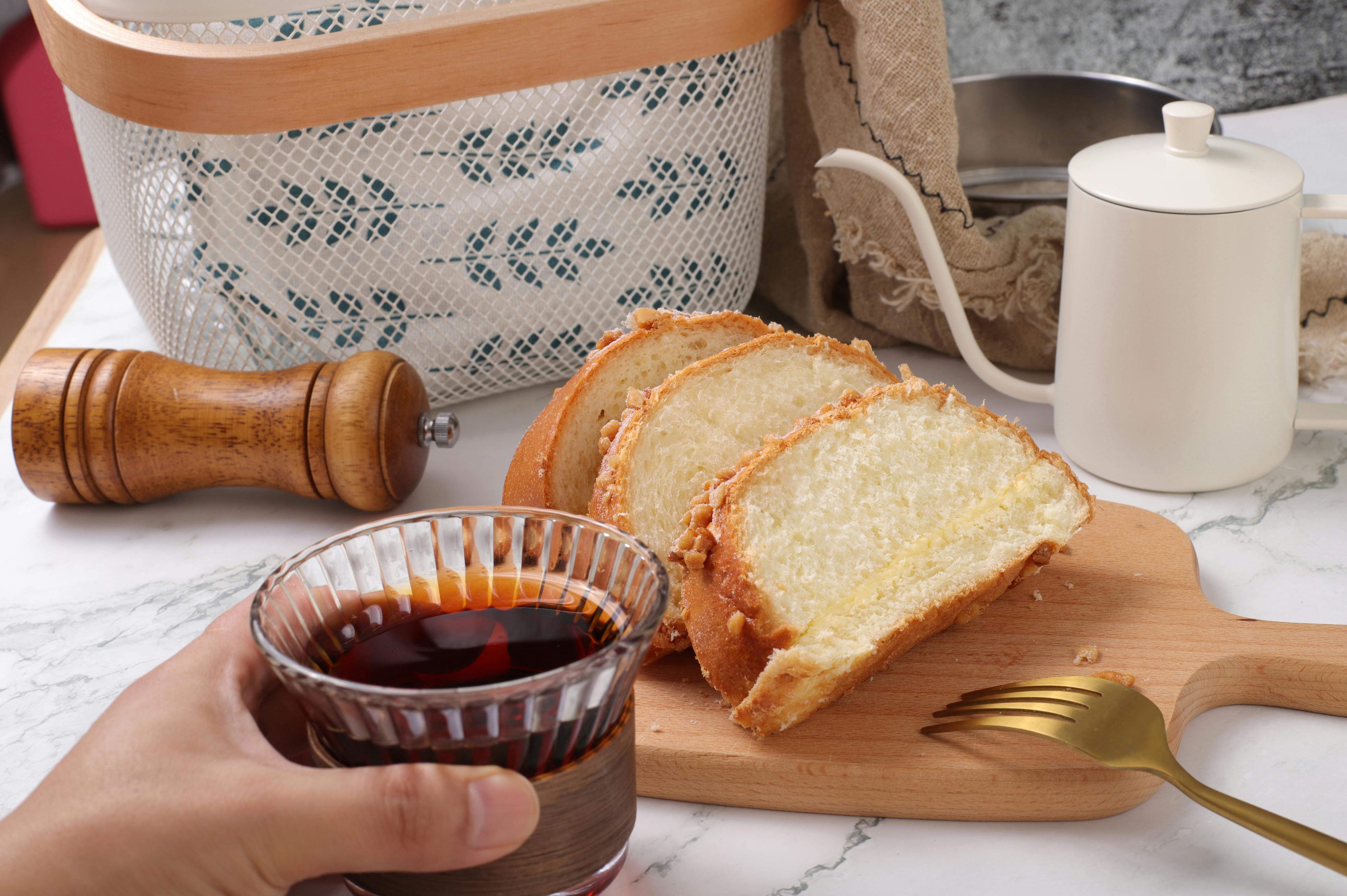 Tea and Bread · Free Stock Photo