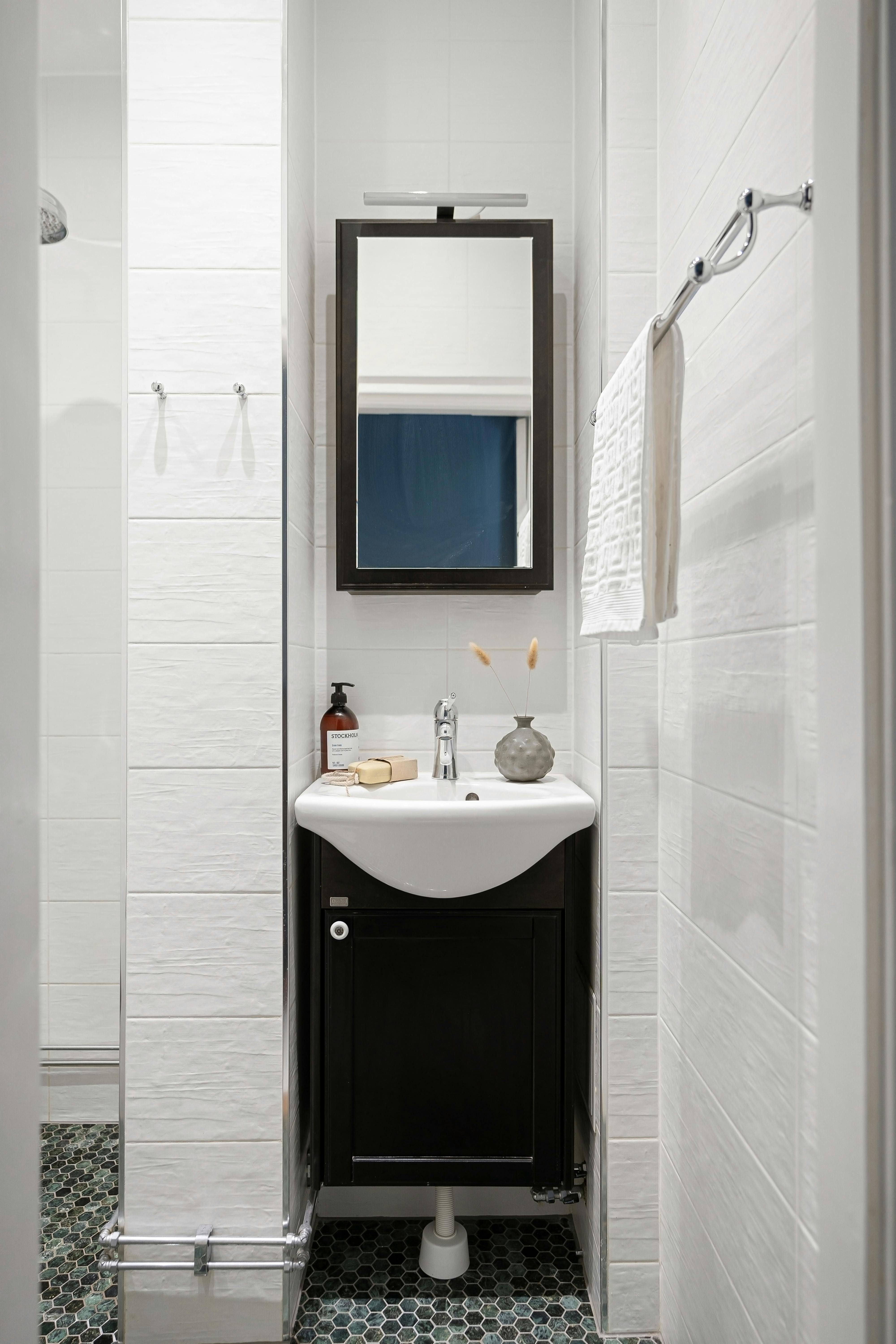 Mirror over Sink in Bathroom · Free Stock Photo