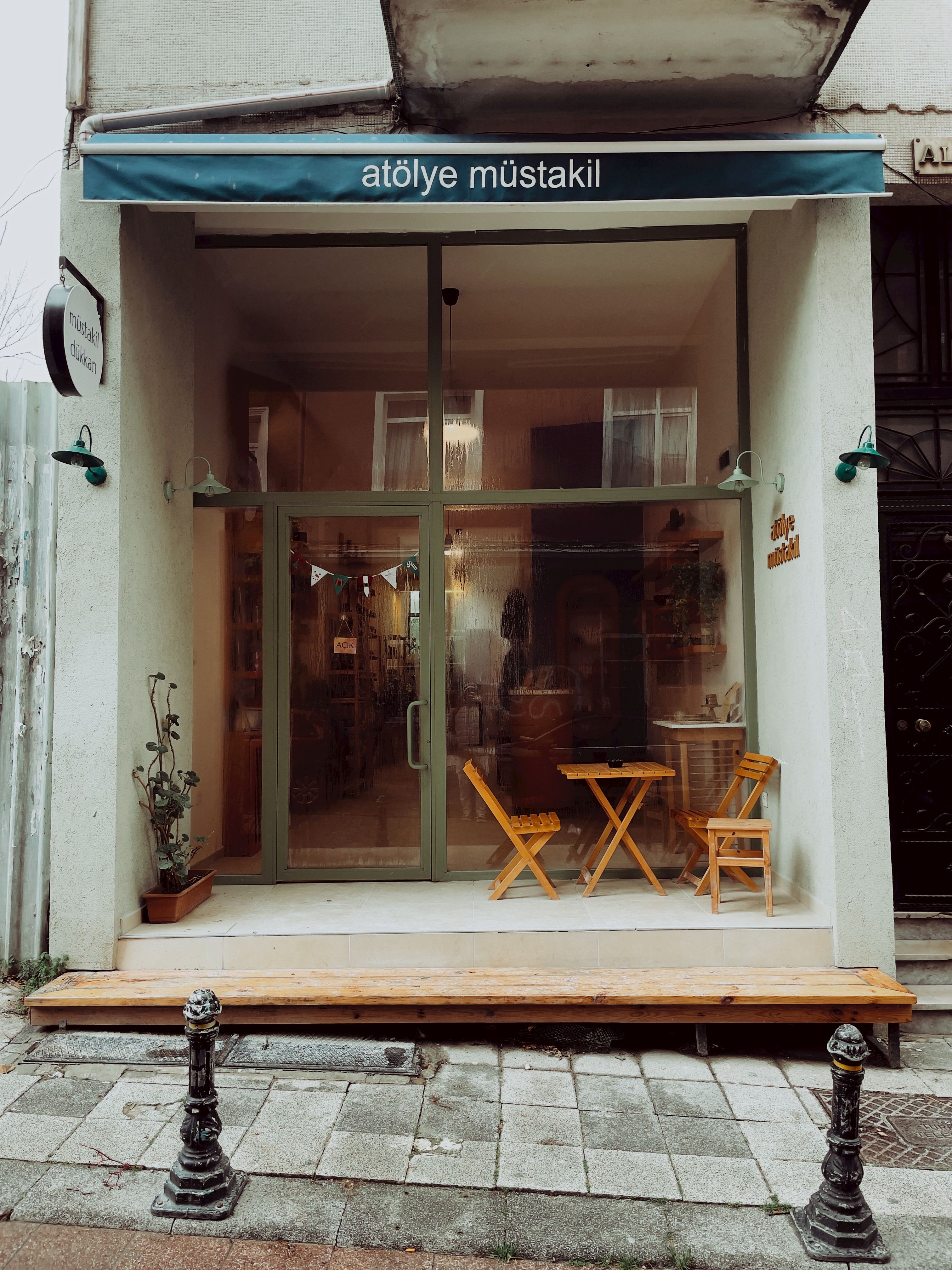 A Red Storefront in Istanbul, Turkey · Free Stock Photo