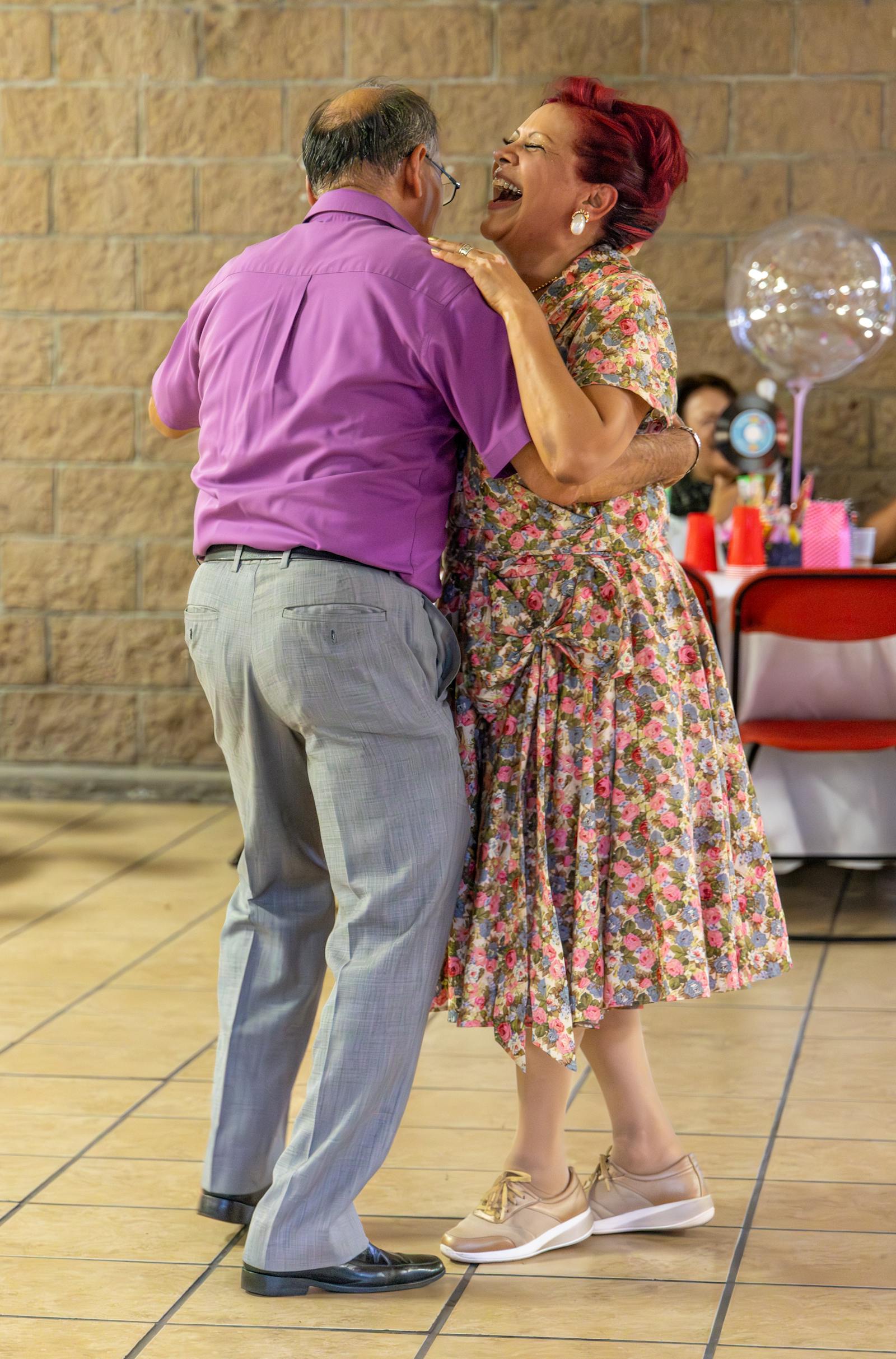 Dancing Gecko Photos, Download The BEST Free Dancing Gecko Stock Photos ...