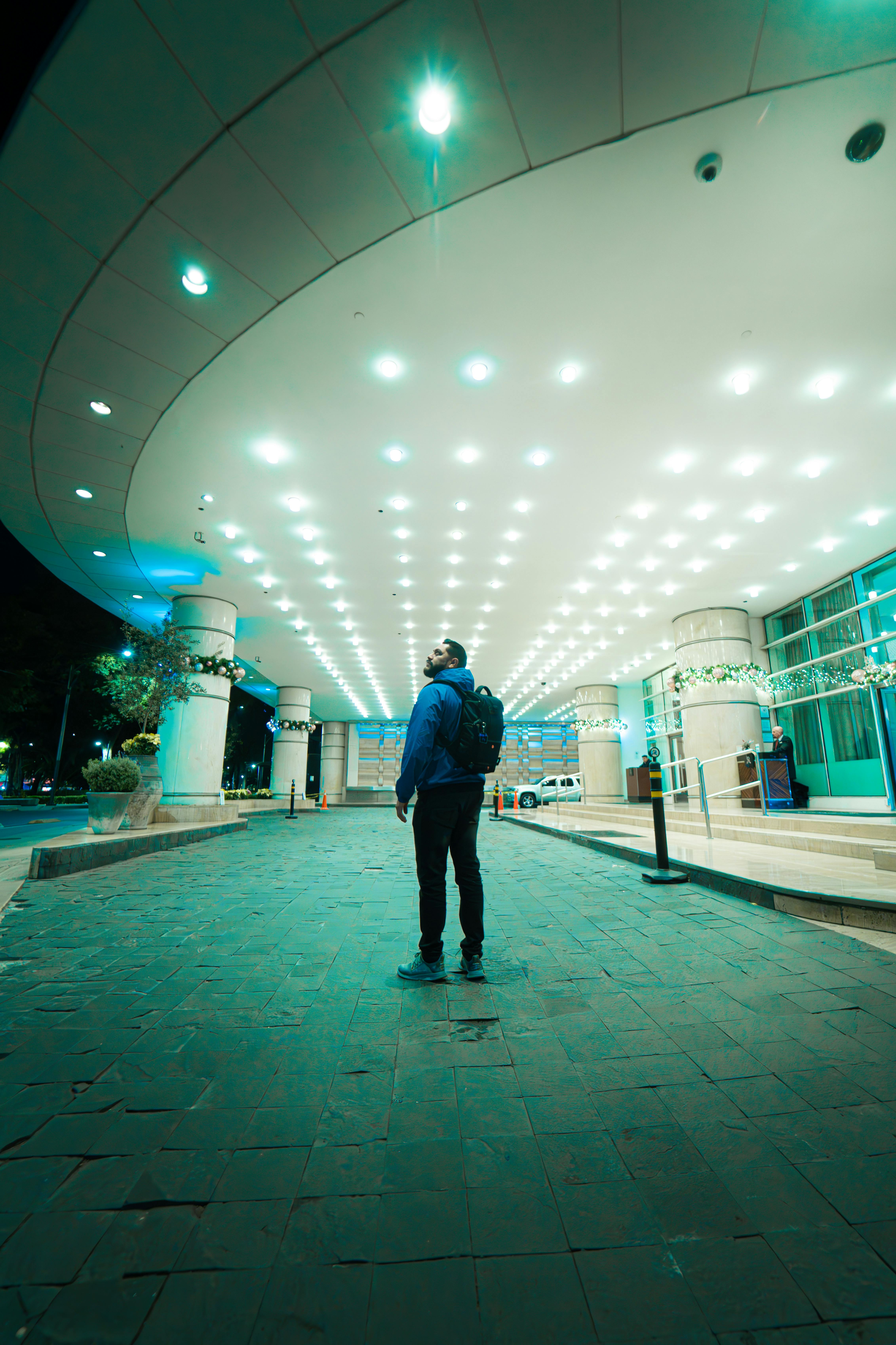 portrait urbex · Free Stock Photo