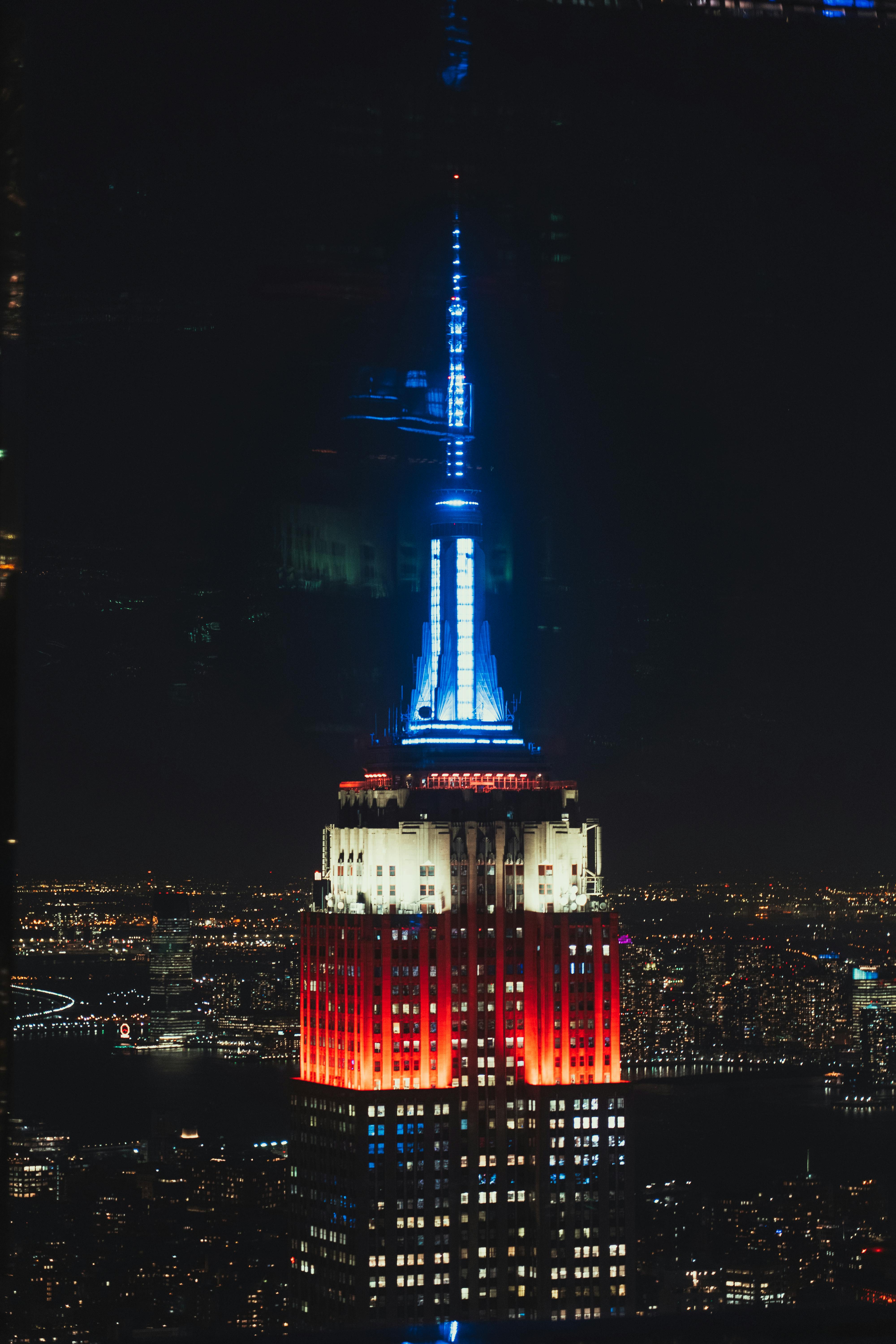 Top Of Building At Night Photos, Download The BEST Free Top Of Building ...