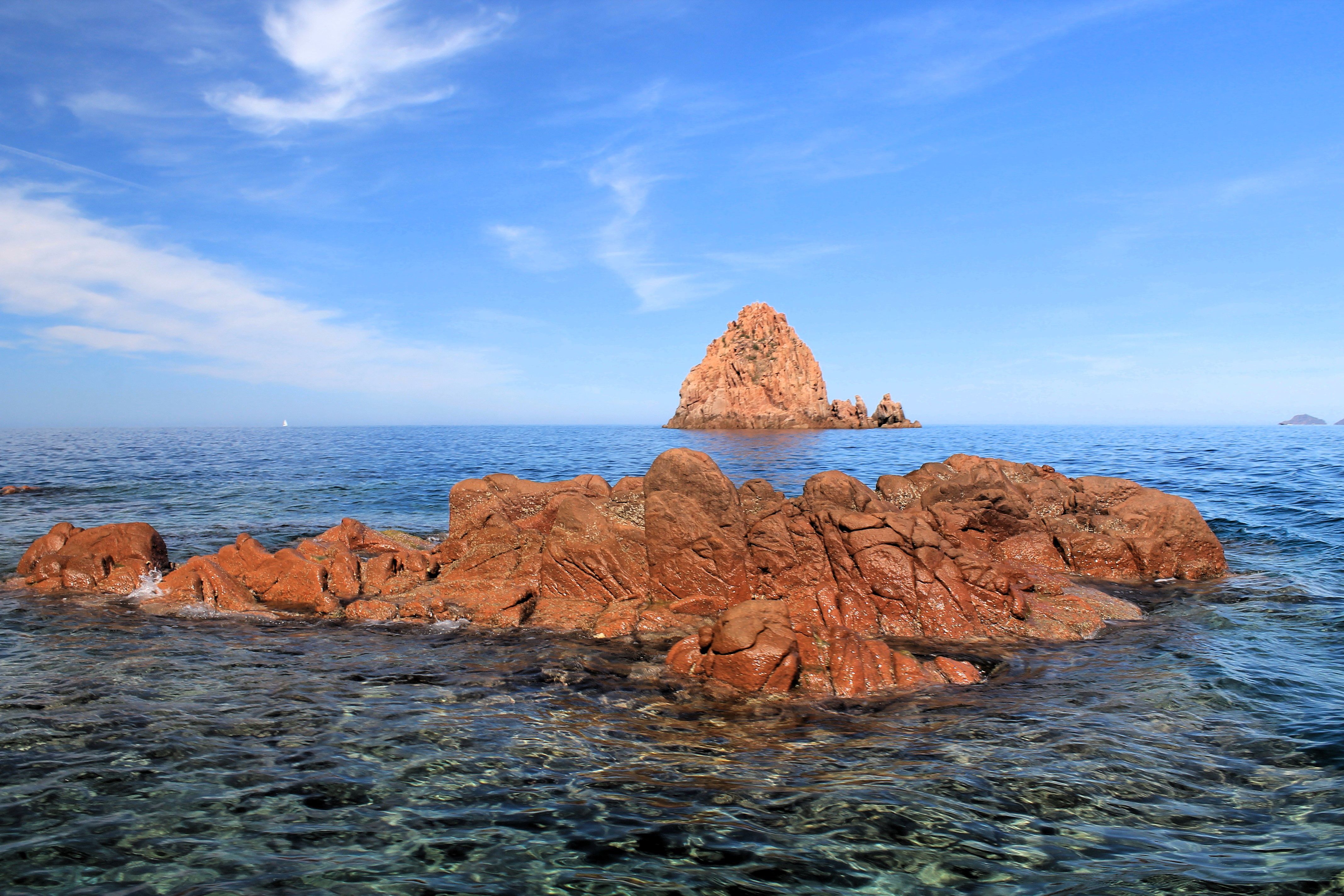 Rocks Island on Coast · Free Stock Photo