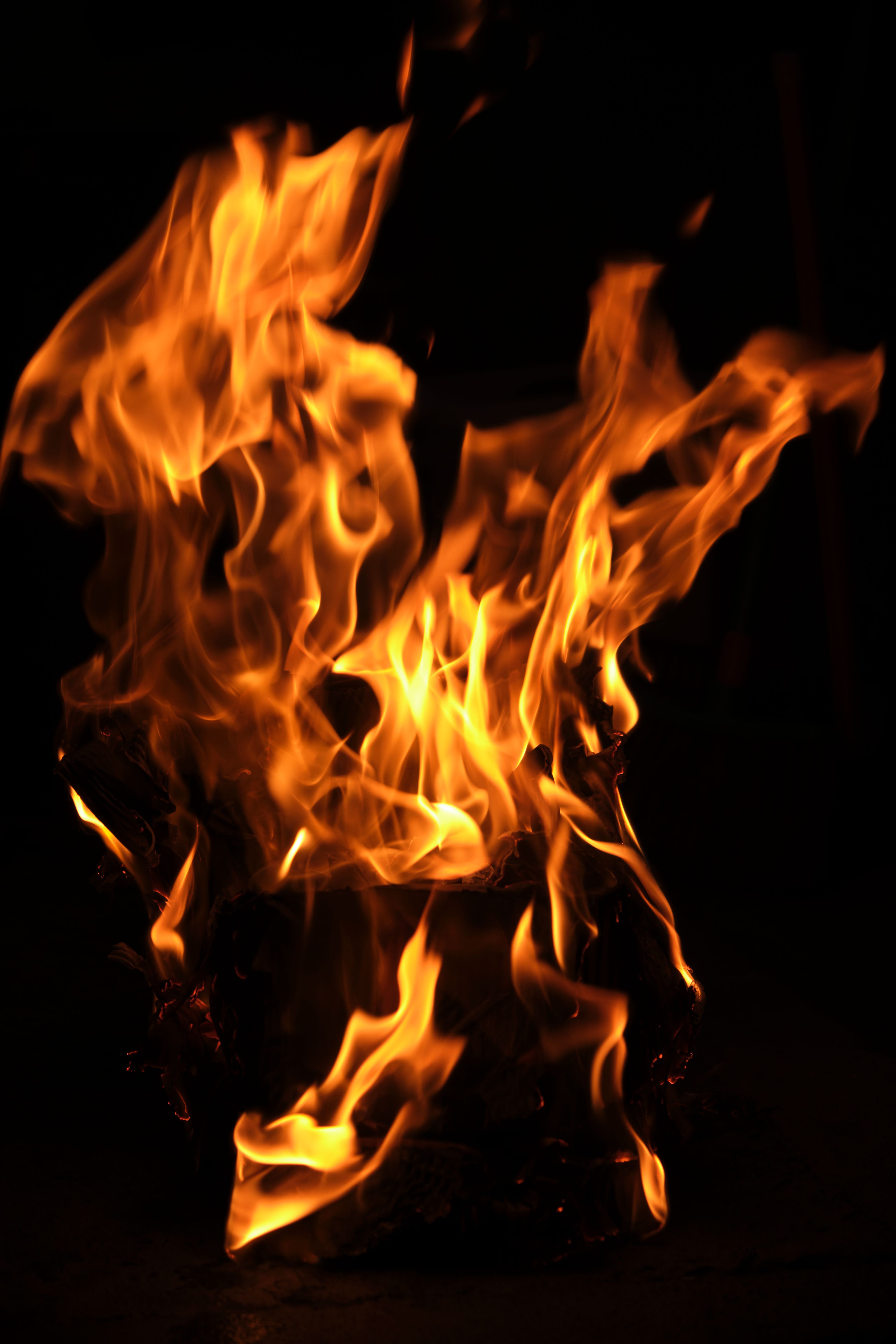 Close up of Flames · Free Stock Photo