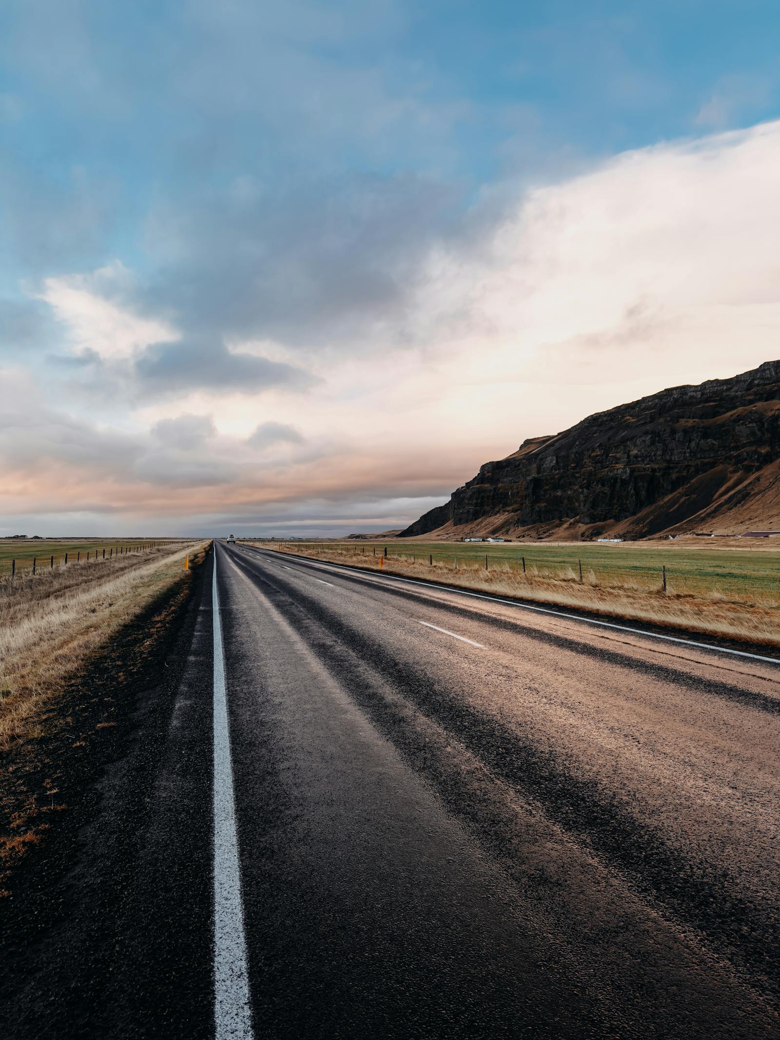 Road In Hill Photos, Download The BEST Free Road In Hill Stock Photos ...