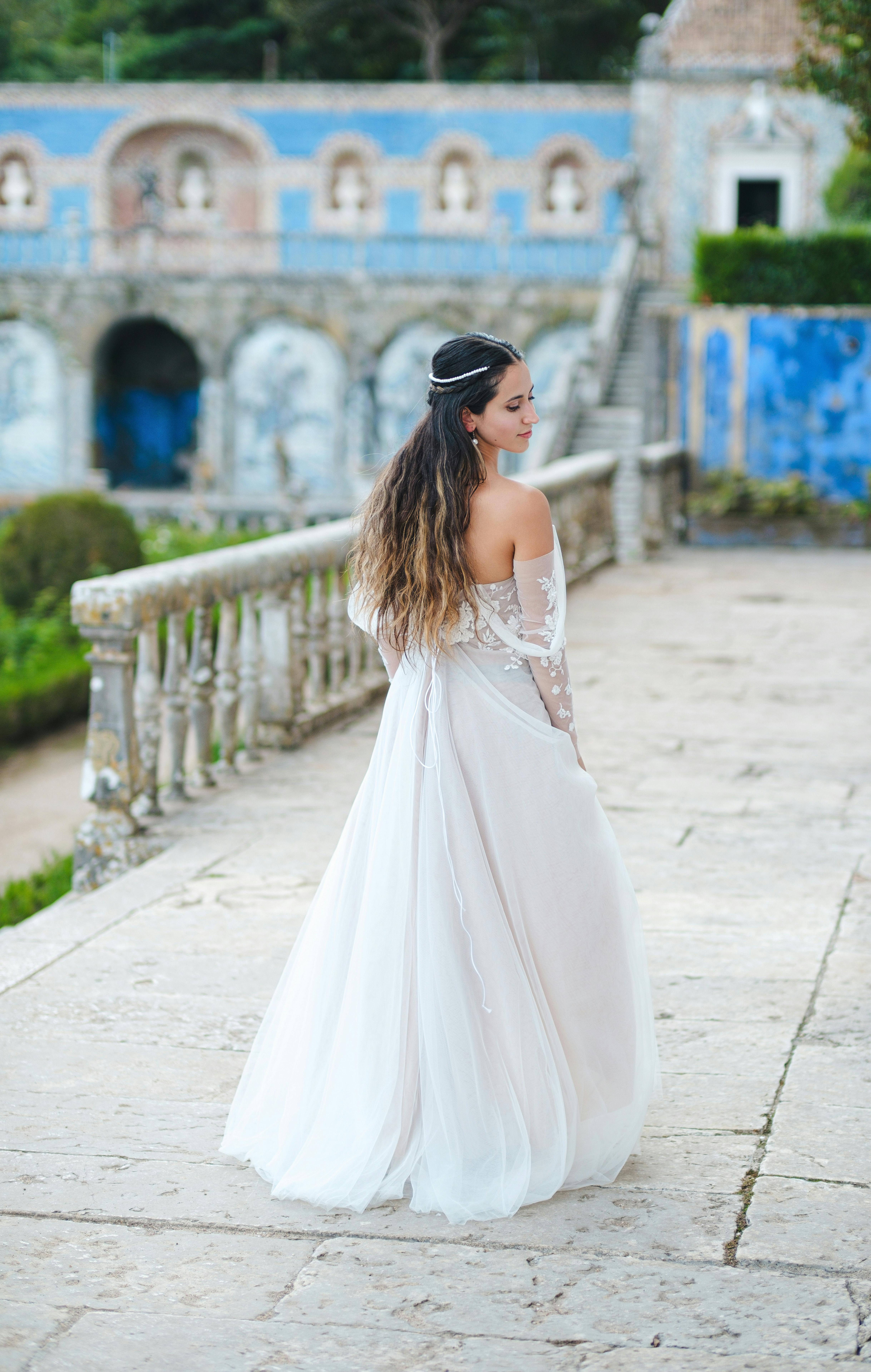 Back View of Bride in Wedding Dress · Free Stock Photo